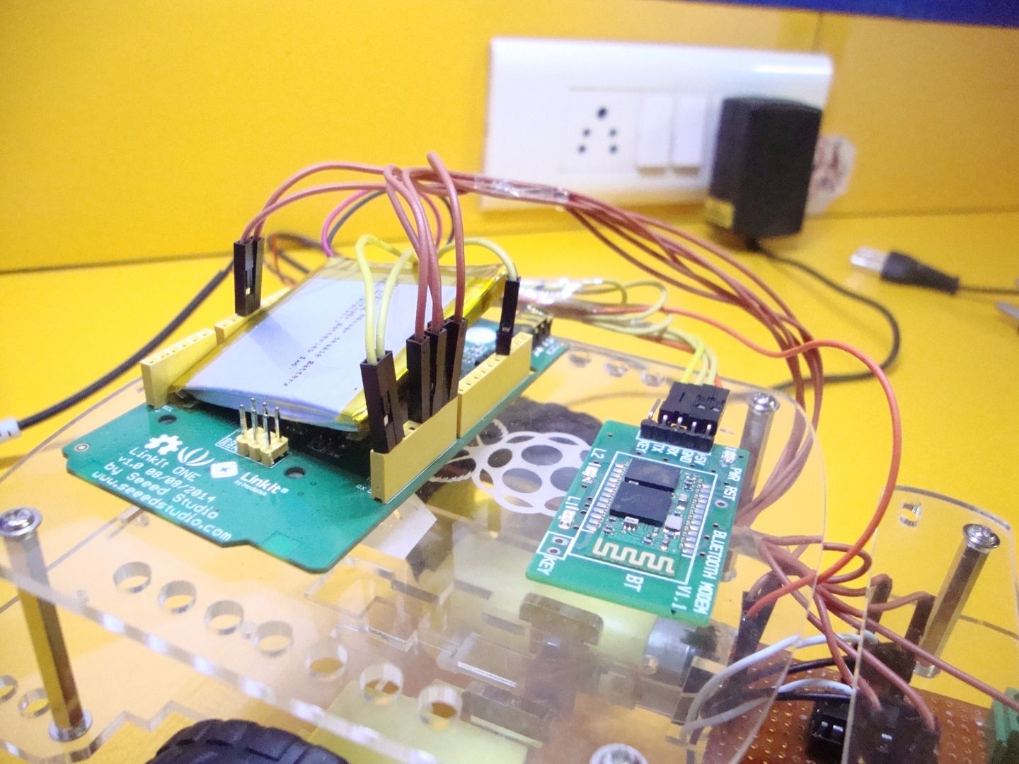 The Soccer Robot : 12 Steps (with Pictures) - Instructables