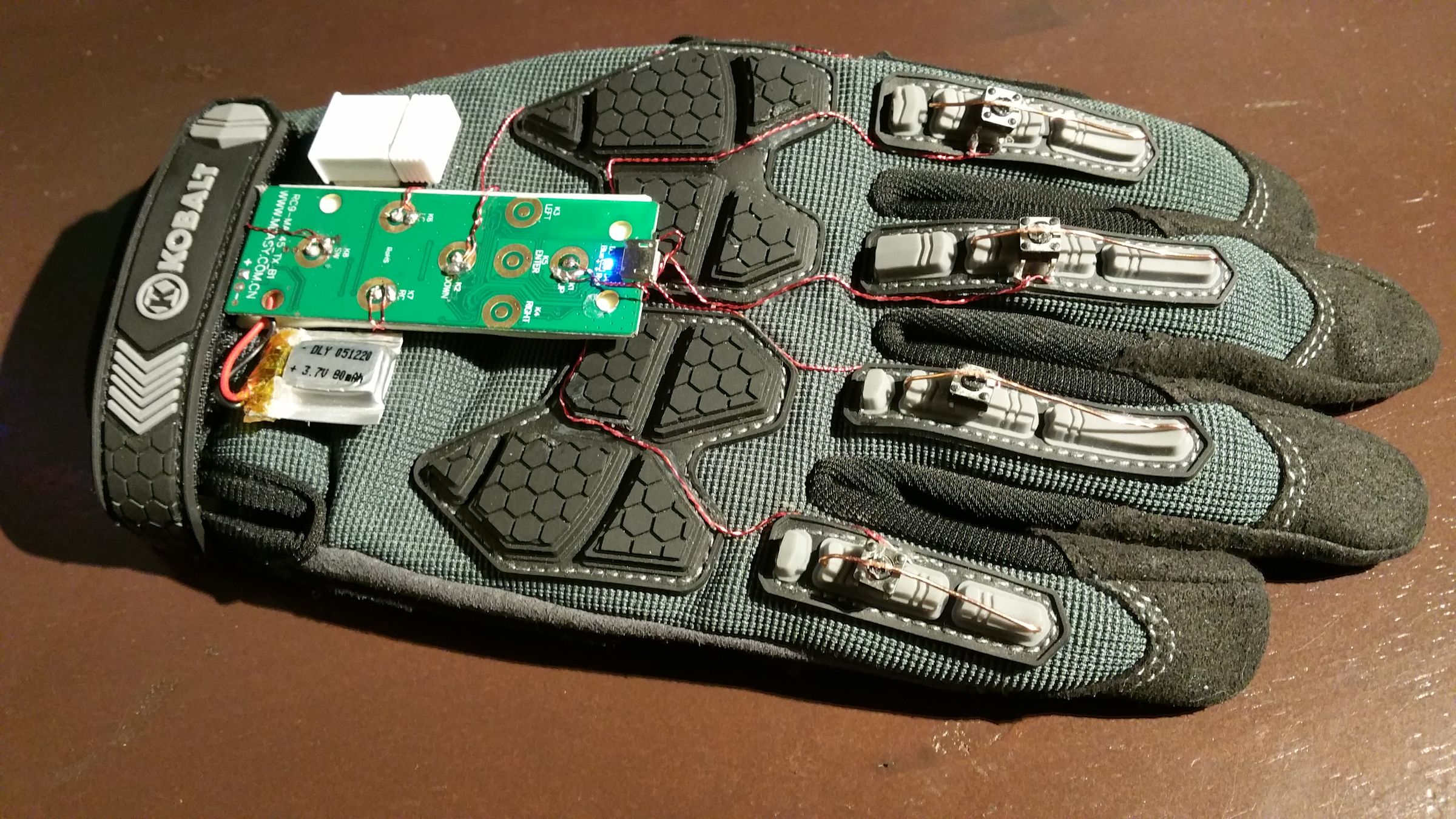 DIY Data Glove V2 : 8 Steps - Instructables