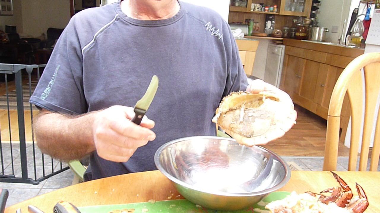 Live Crab How to Kill Instantly and Humanely Cooking Dressing and ...