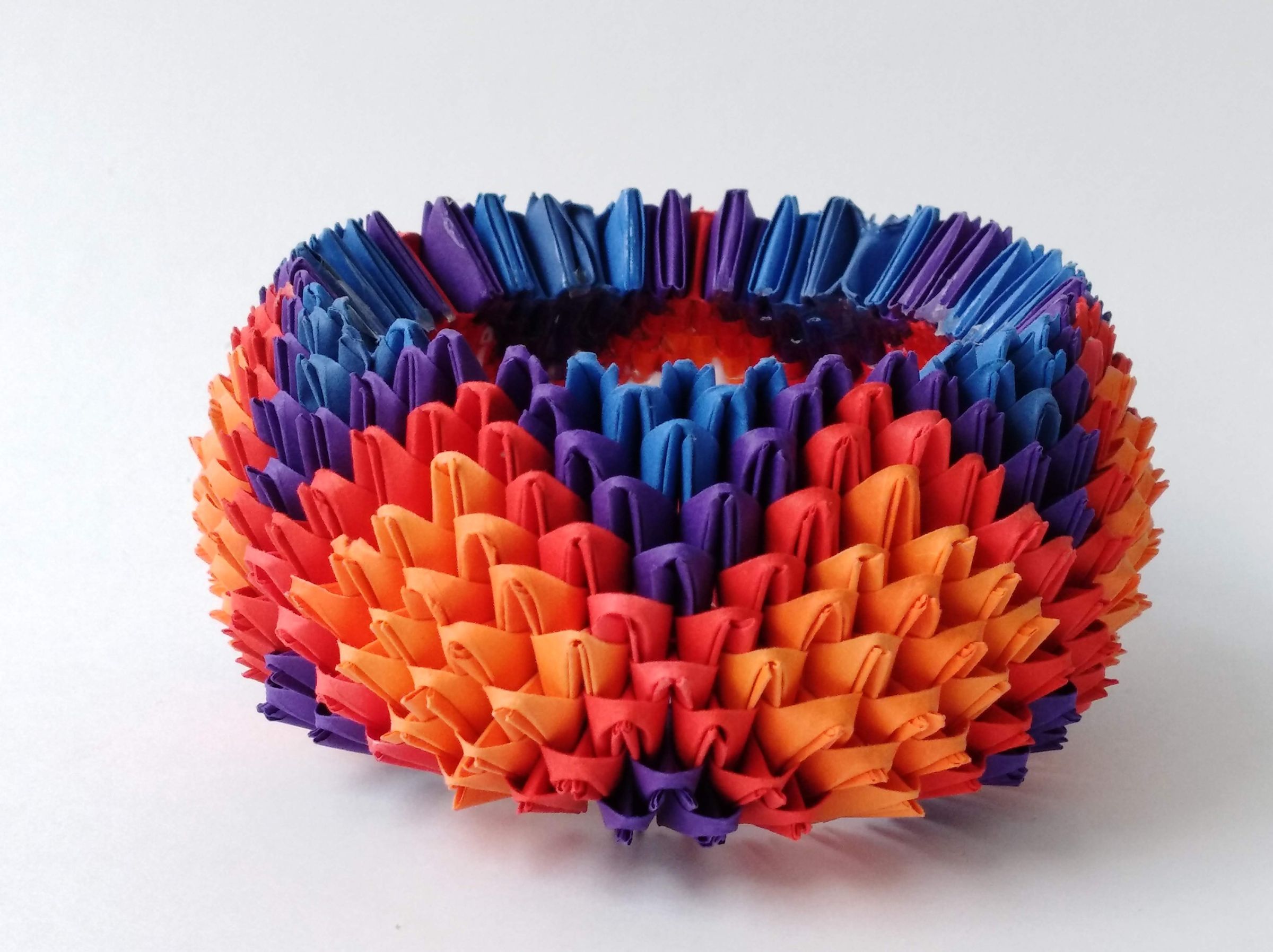 WATERPROOF Rainbow Origami Vase : 7 Steps (with Pictures) - Instructables