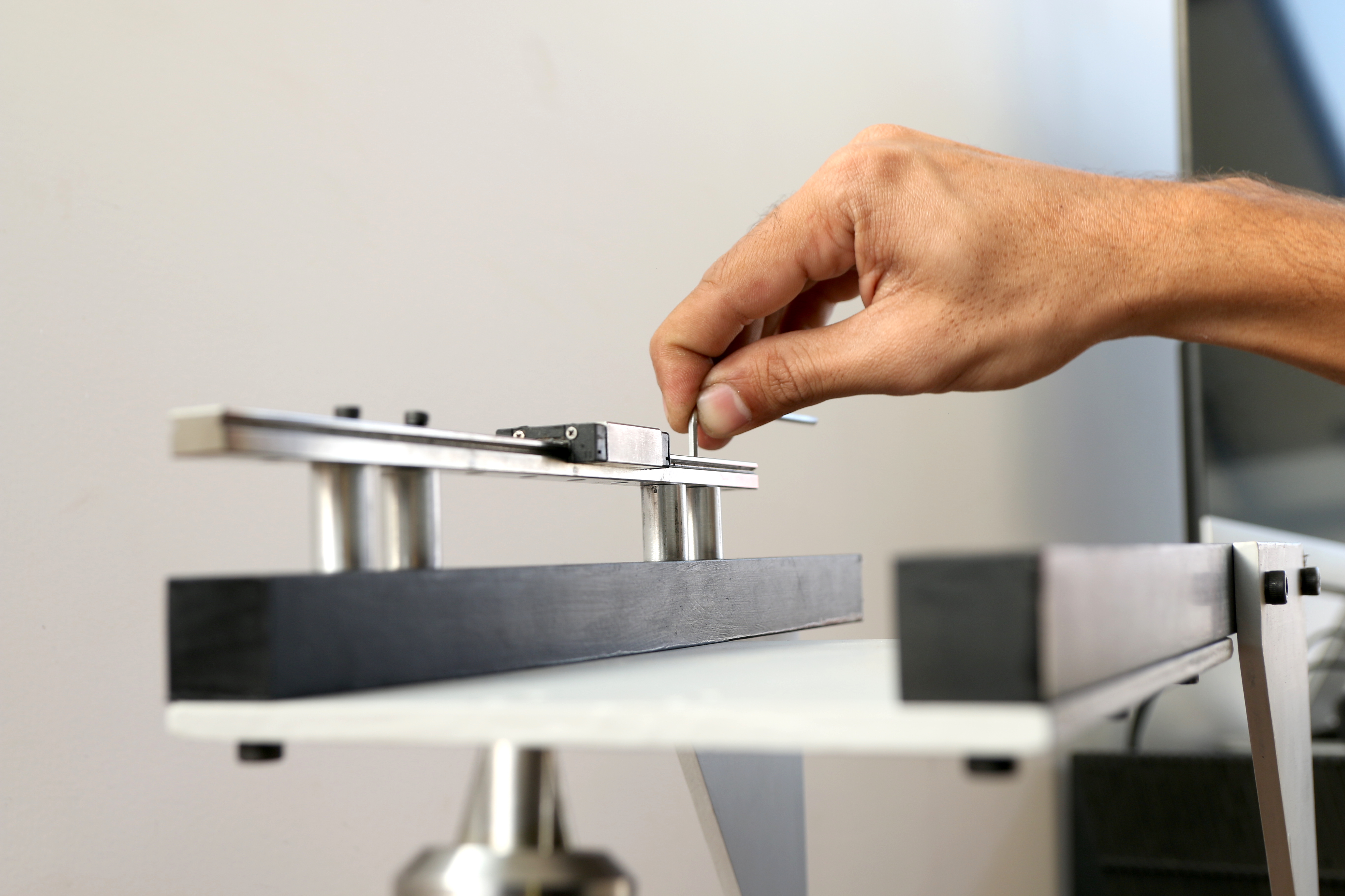 DIY Magnetic Drill Press : 14 Steps (with Pictures) - Instructables