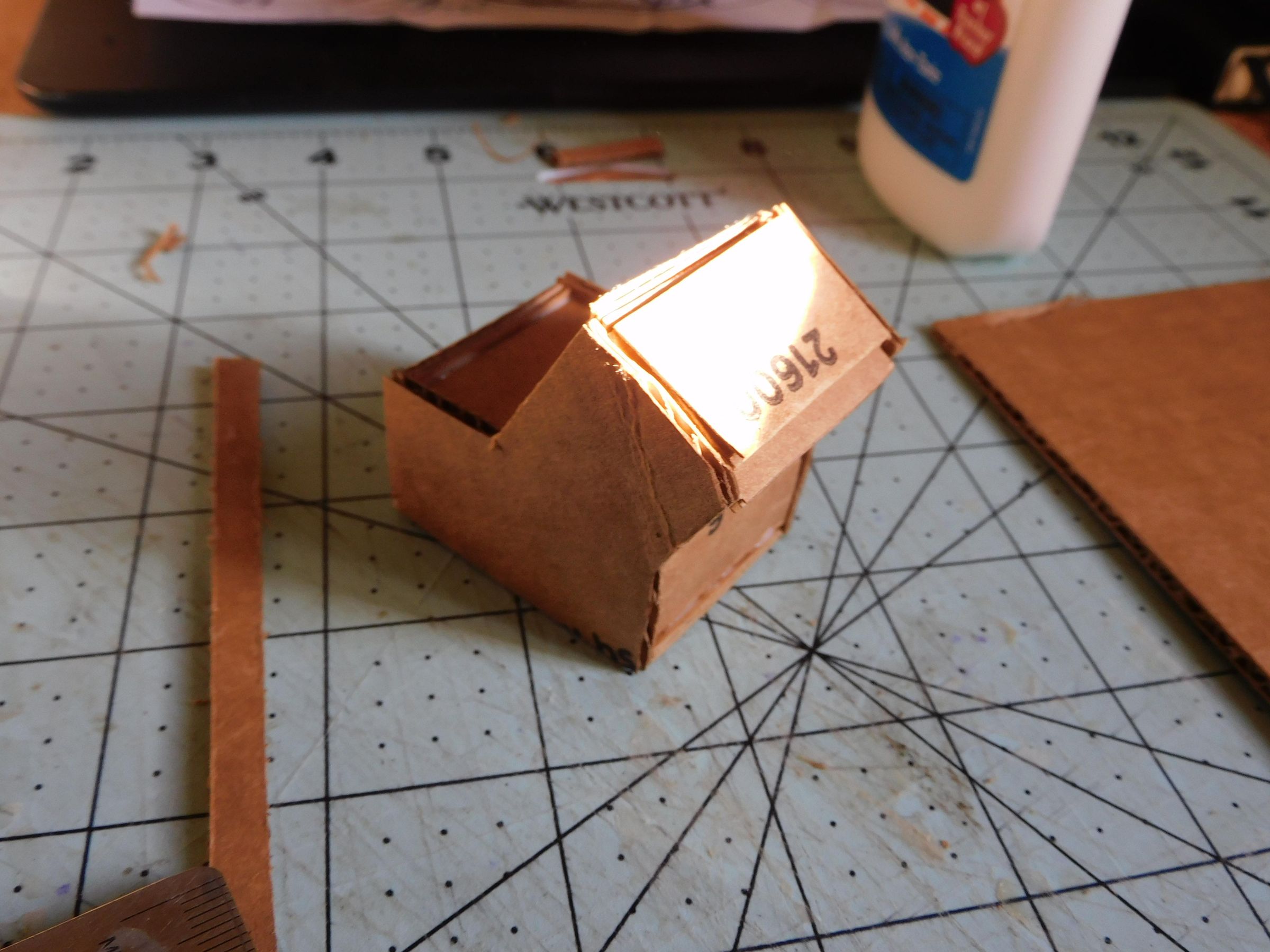 Cardboard Suzuki Hayabusa Chassis : 17 Steps (with Pictures ...