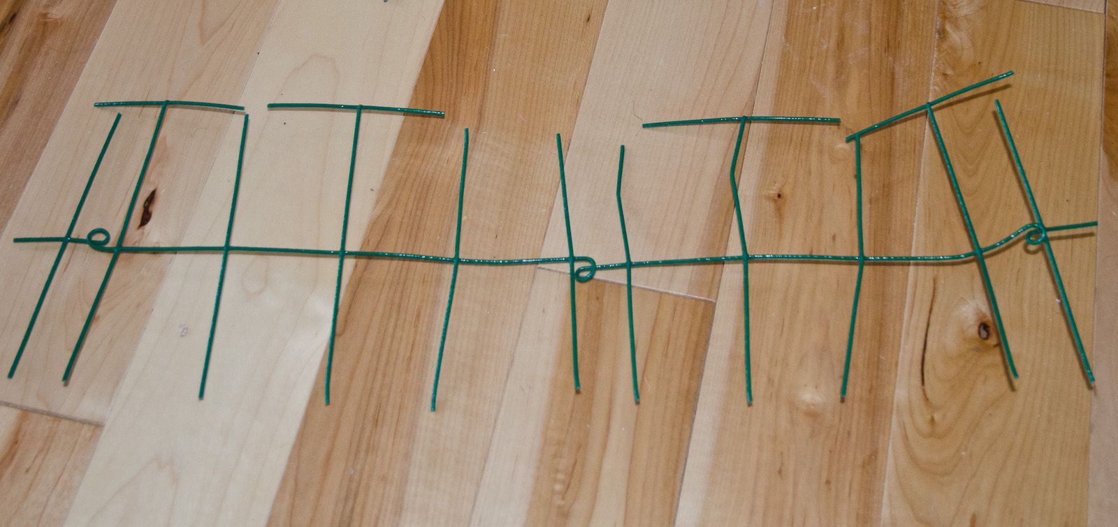 DIY Bird Spikes : 7 Steps (with Pictures) - Instructables