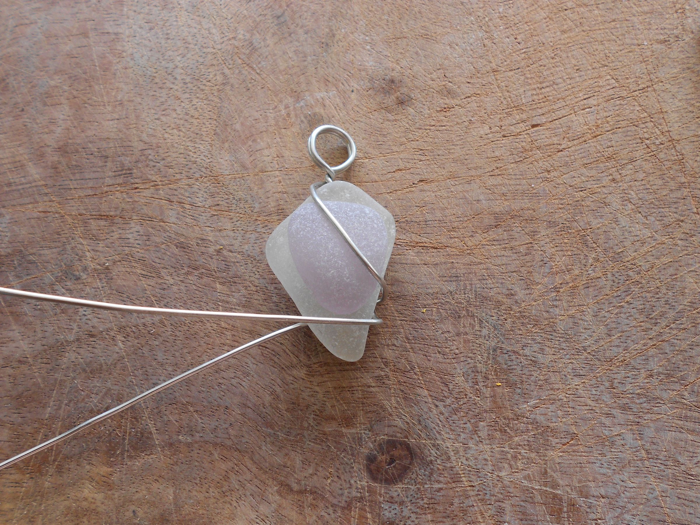Wire Wrapped Pendants, the Easy Way : 10 Steps (with Pictures ...