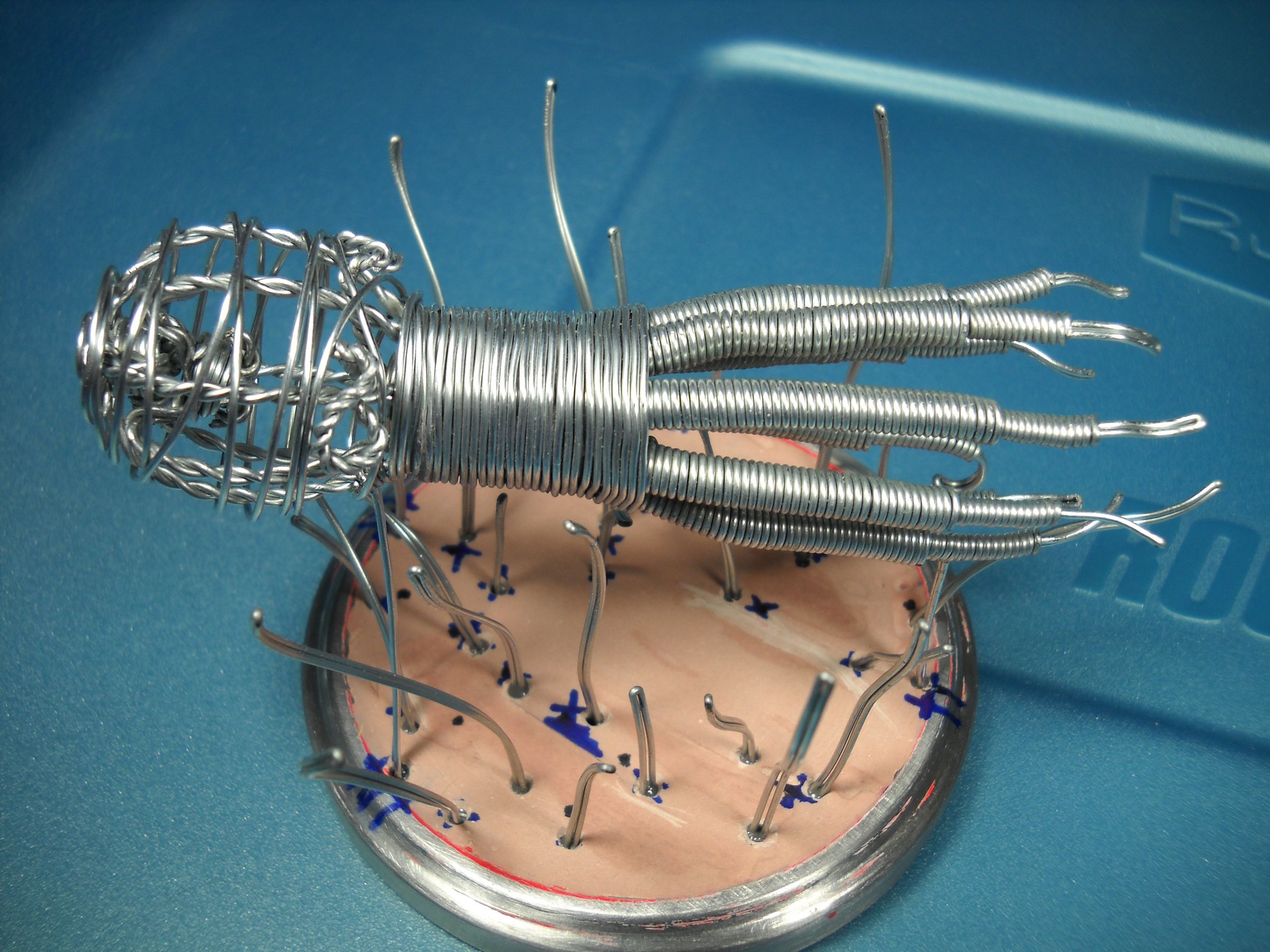 How to Make a Wire Octopus Sculpture (simplified). Cheap and Easy But ...