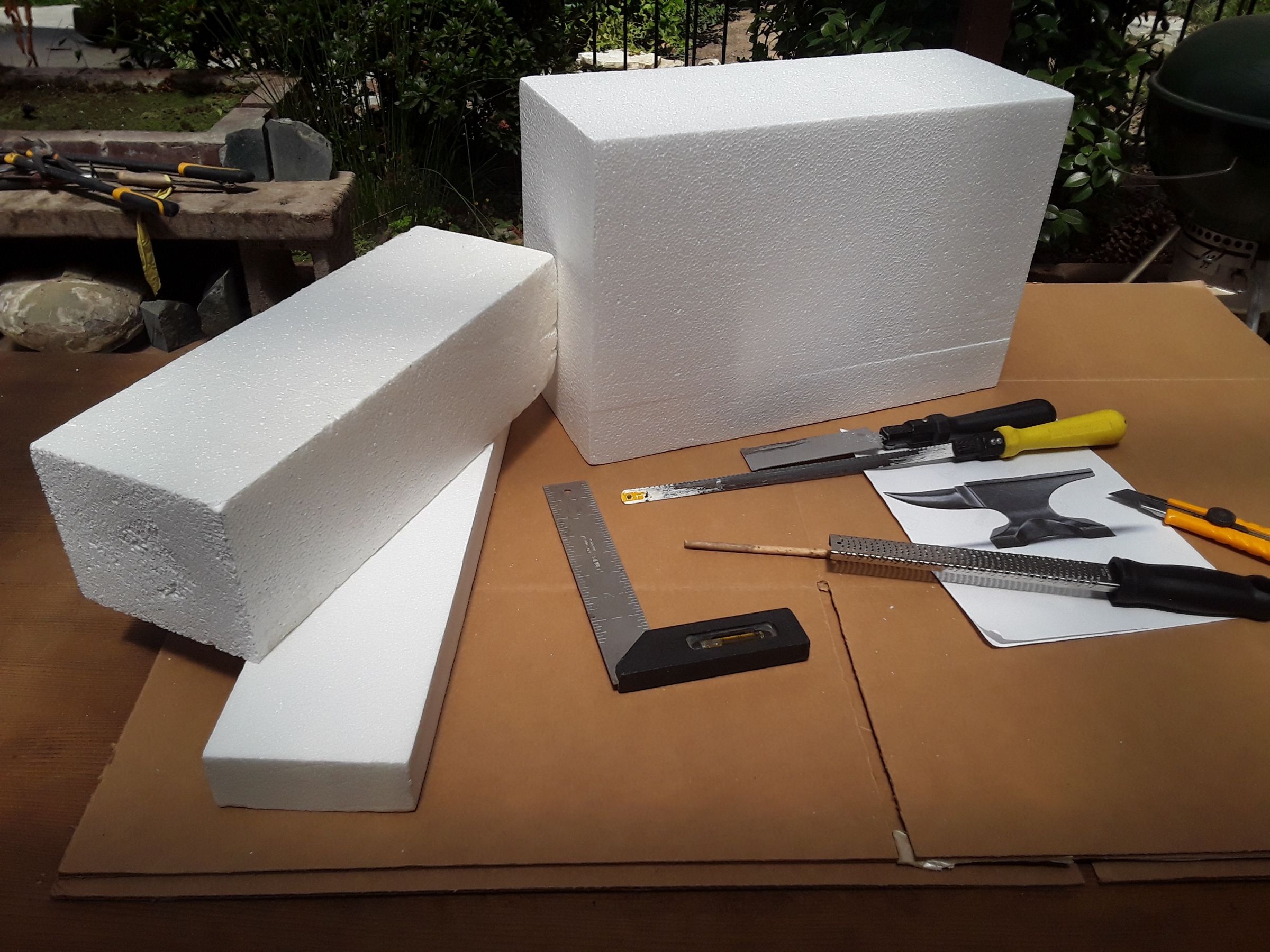 ACME Anvil Prop From Recycled Styrofoam : 6 Steps (with Pictures ...