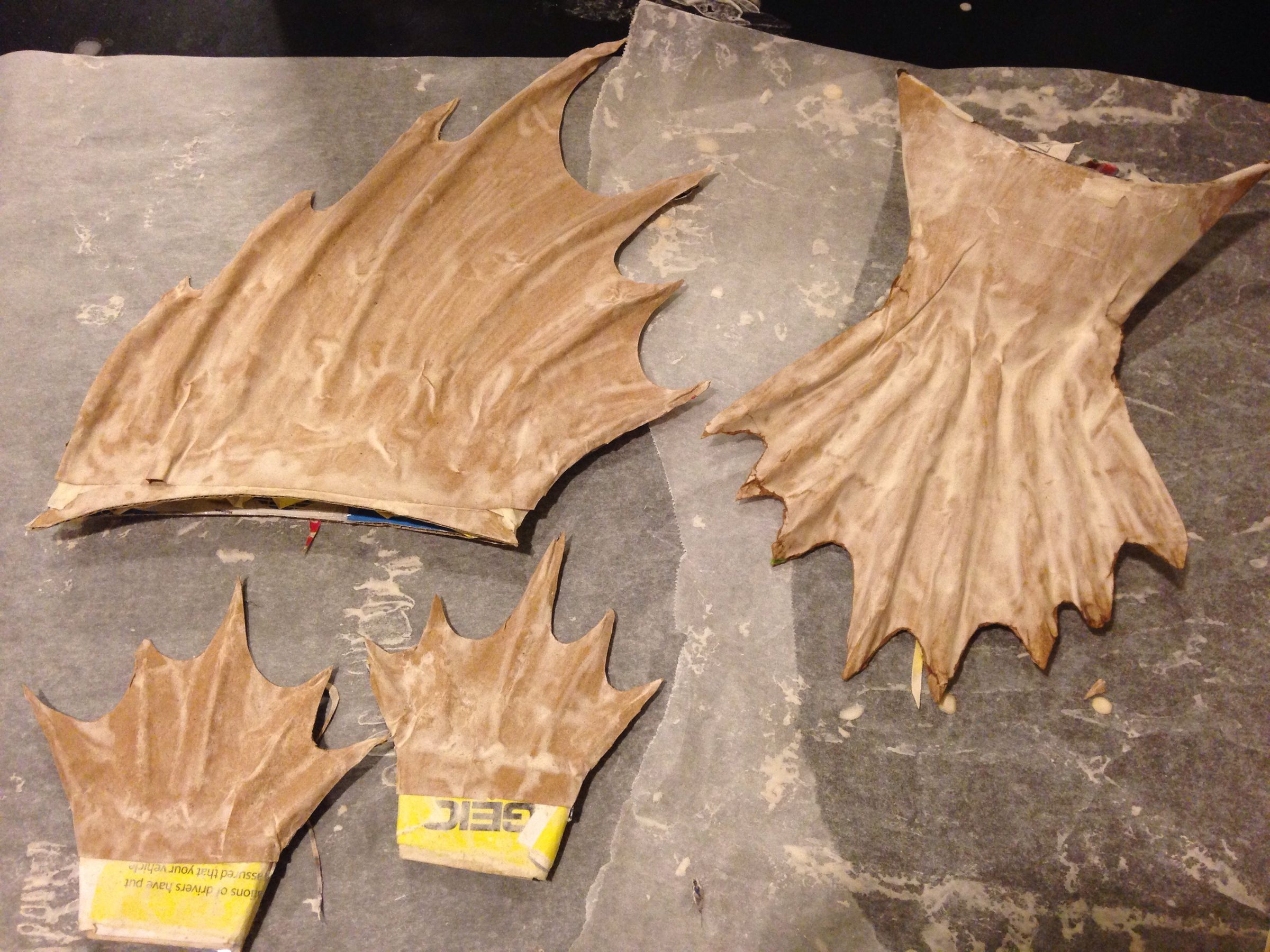 Lady Anglerfish Mask/Helmet : 10 Steps (with Pictures) - Instructables