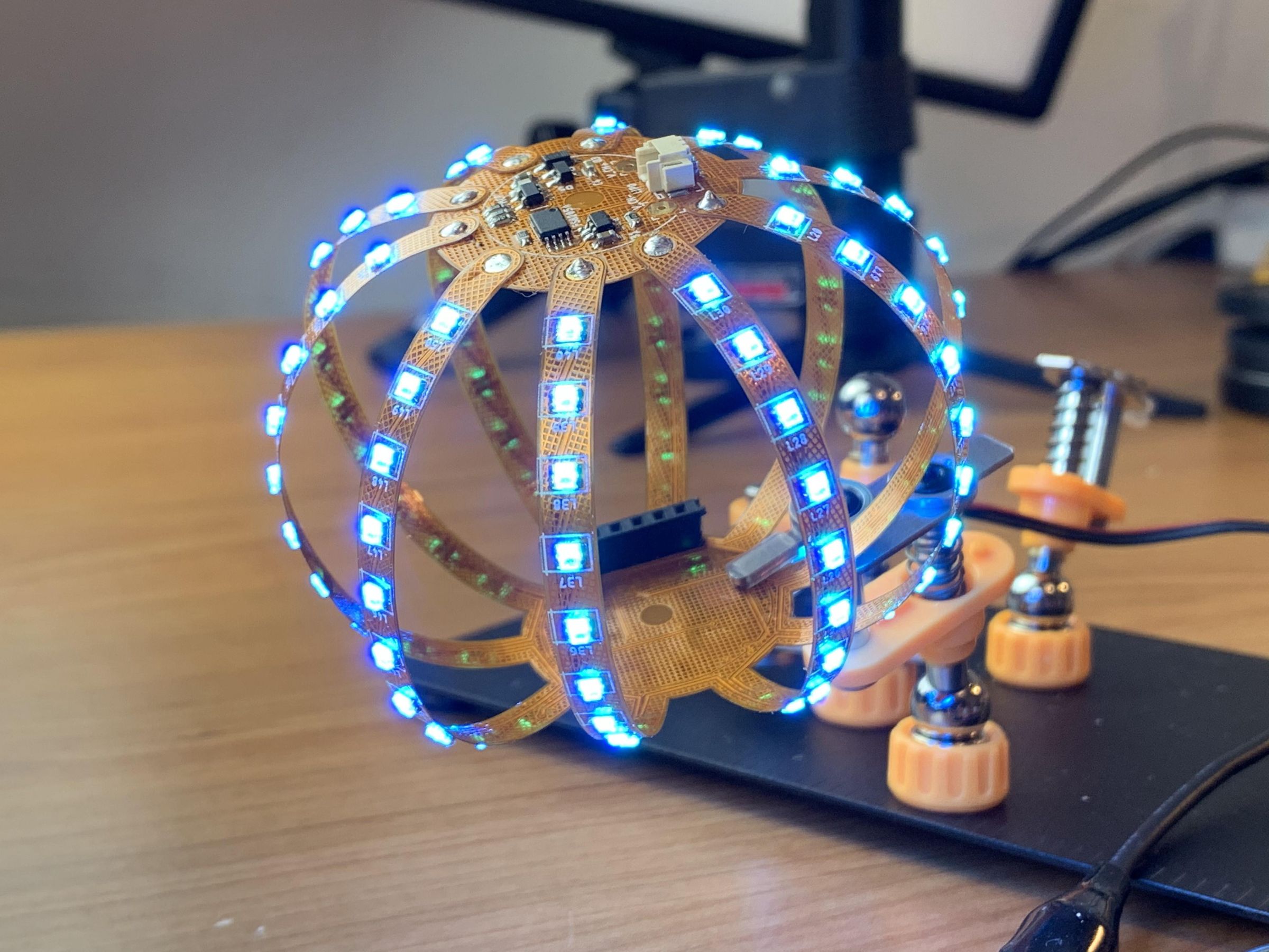 FLEXBALL - a Hundred Pixel Flexible PCB Ball With WiFi : 6 Steps (with ...
