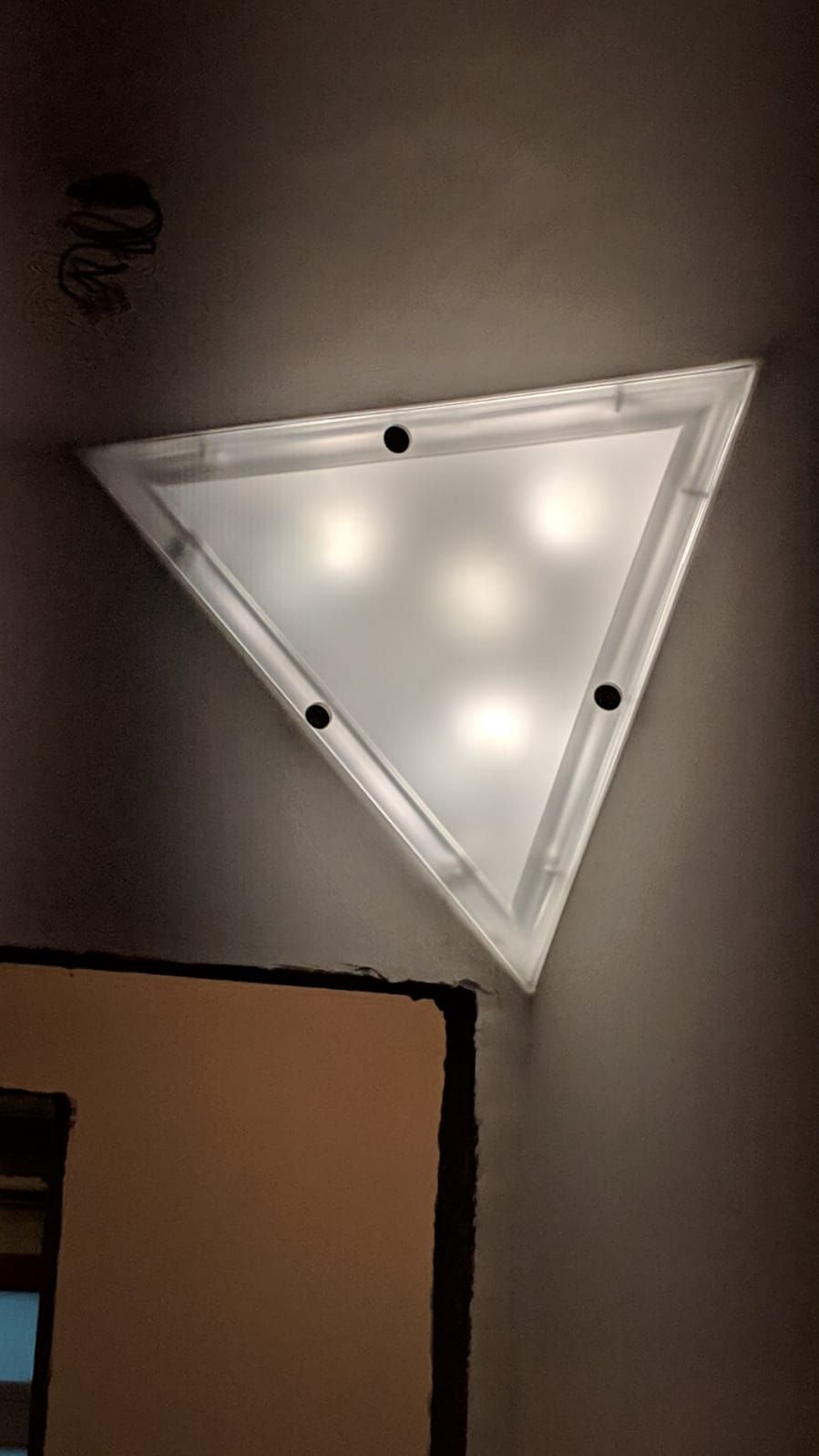 Corner Lamp : 14 Steps (with Pictures) - Instructables