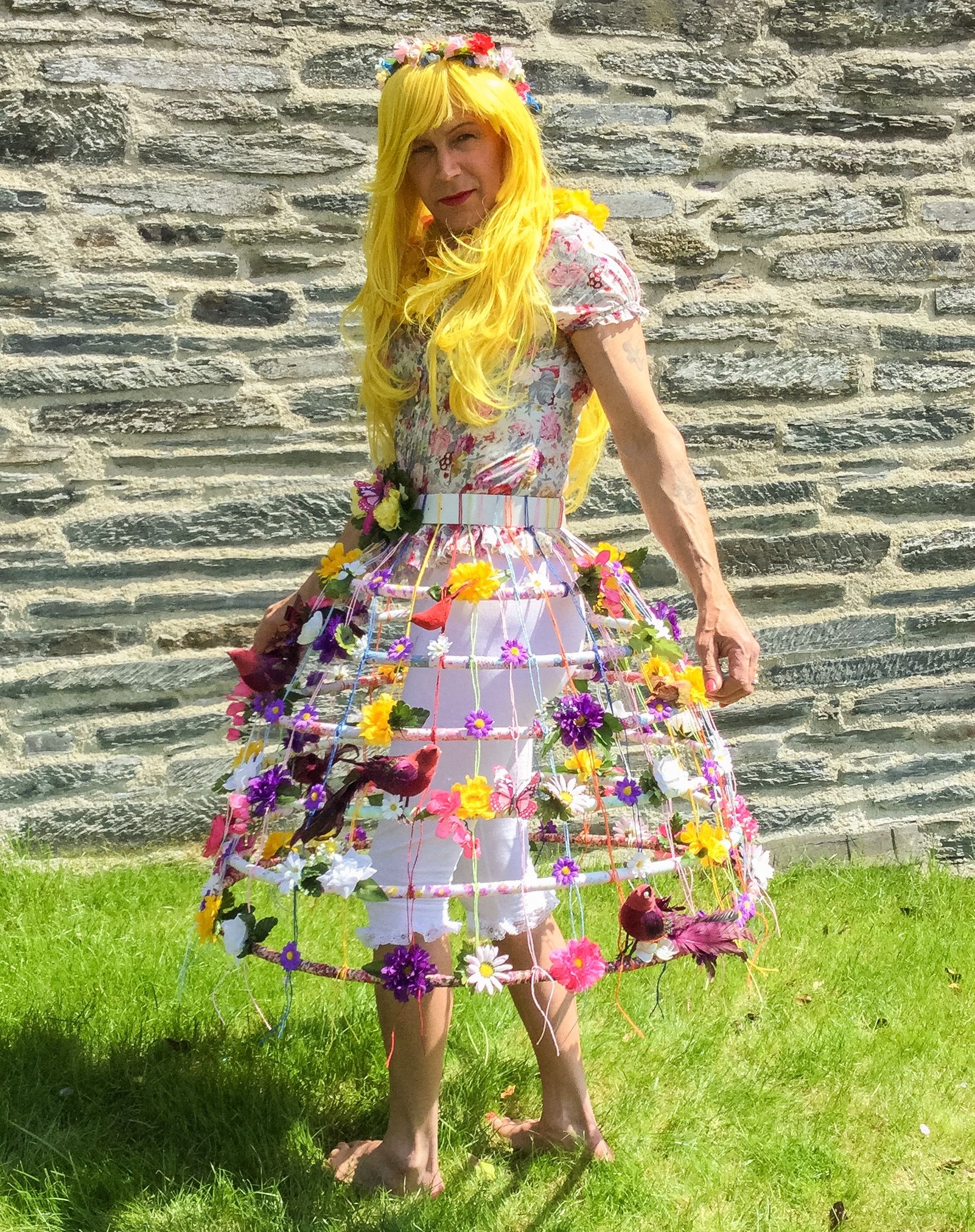 String and Hula Hoop Skirt : 5 Steps (with Pictures) - Instructables