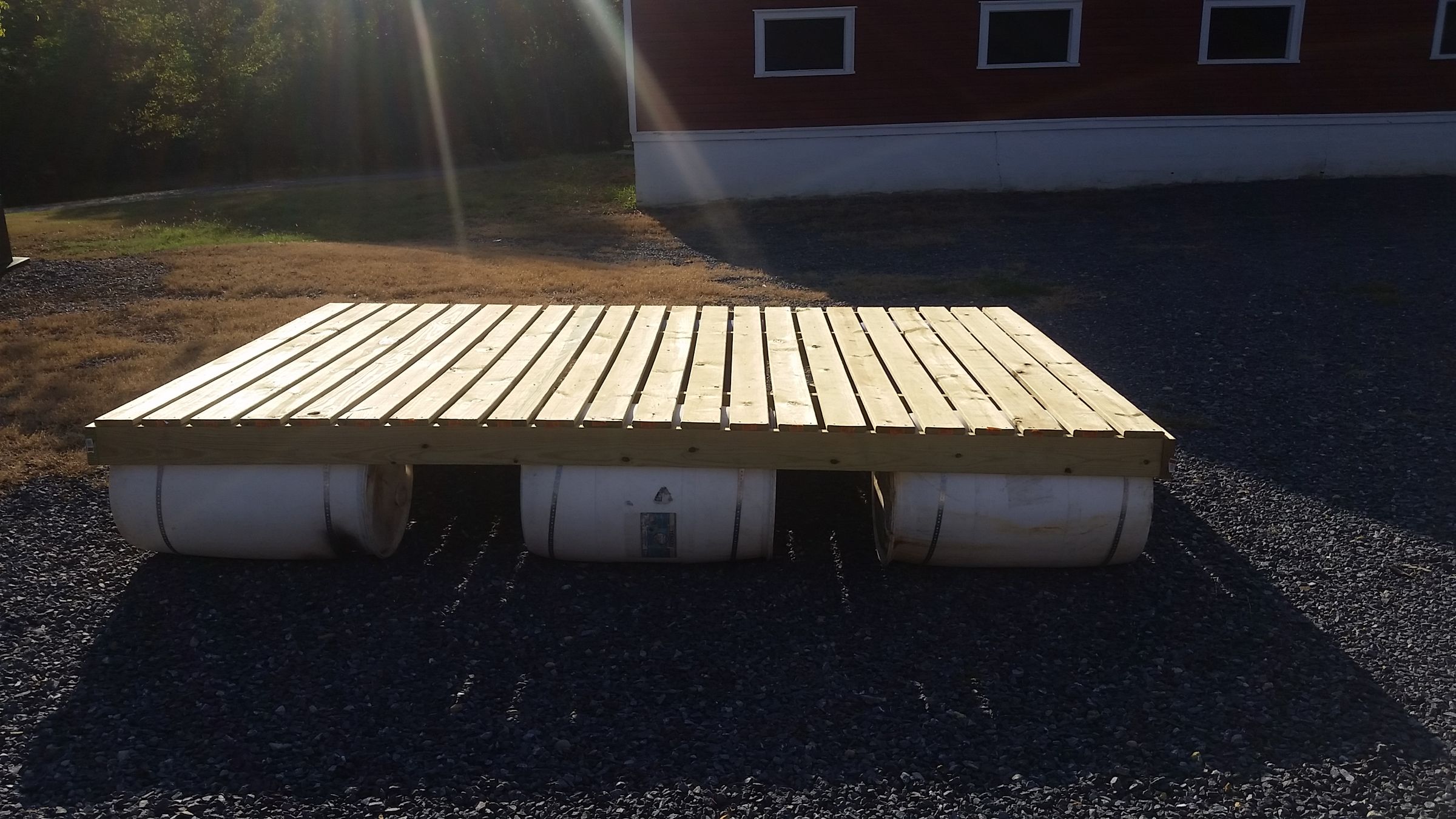 Barrel Raft (Soapy Schooner) : 6 Steps (with Pictures) - Instructables