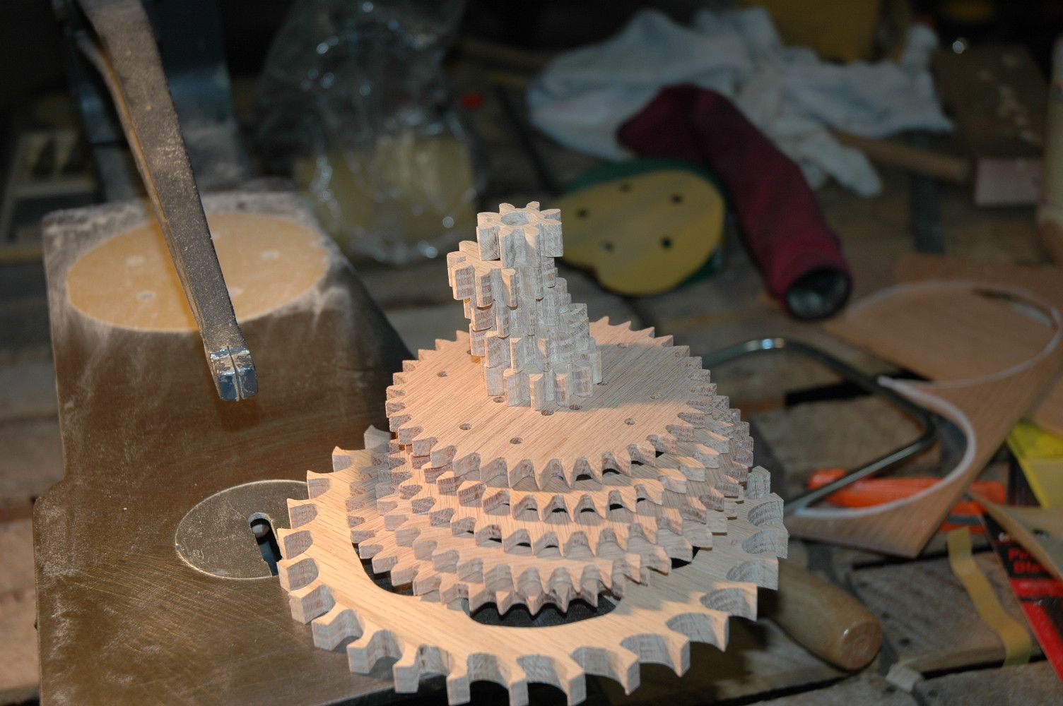 Wooden Gear Clock : 9 Steps (with Pictures) - Instructables