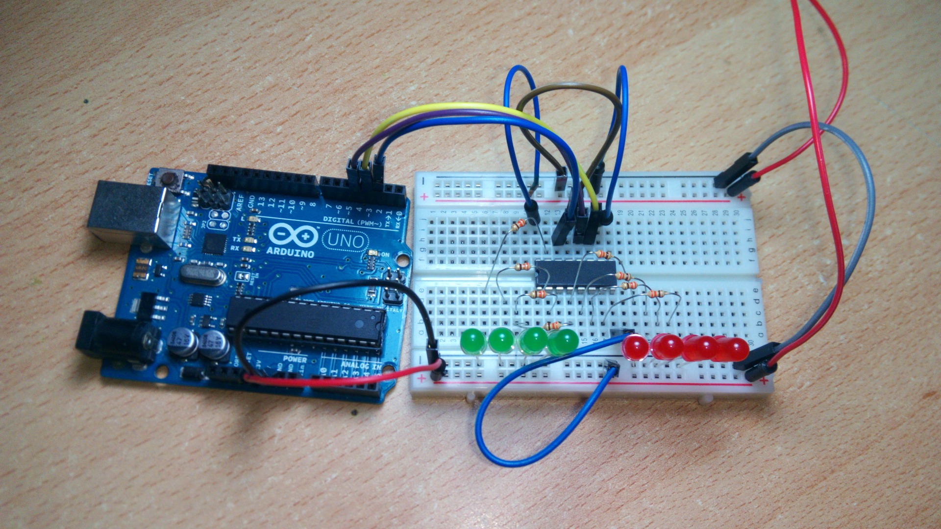 How to Use a Shift Register - Arduino Tutorial : 4 Steps (with Pictures ...
