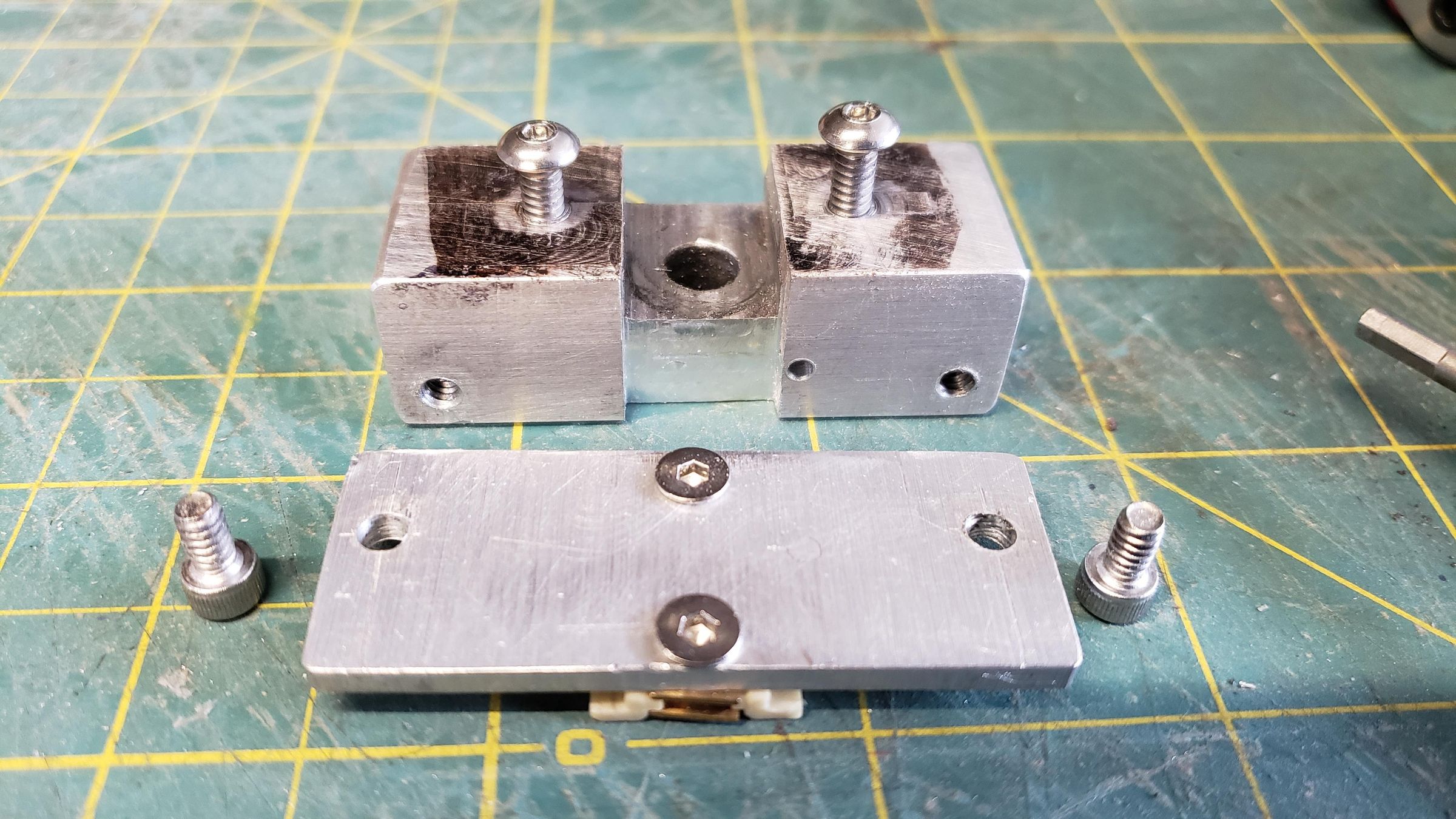 Animatronic Cosplay Wing Mechanics : 8 Steps (with Pictures ...