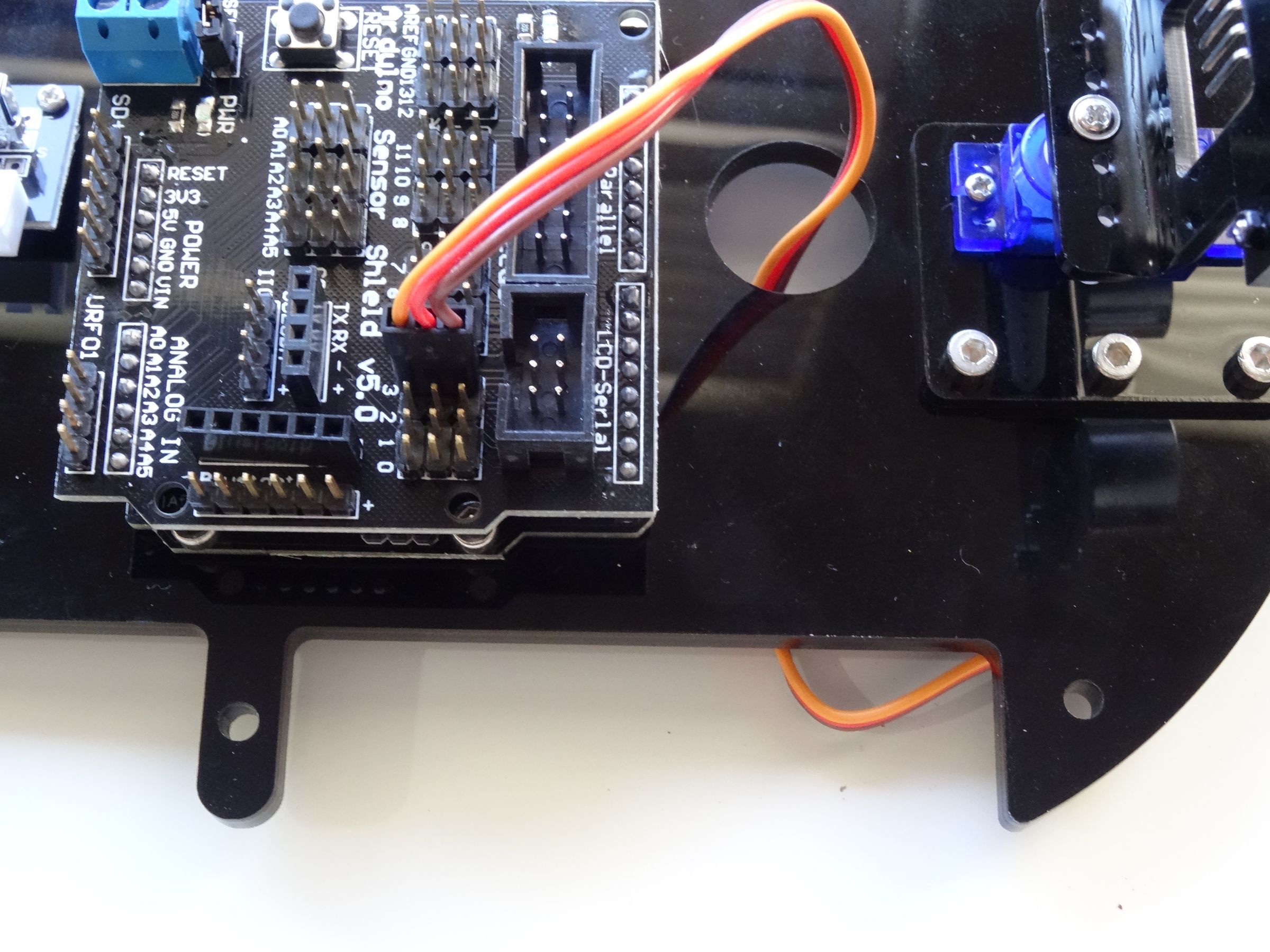 Assemble Elegoo Smart Car Robot Kit V1.0 : 32 Steps (with Pictures ...