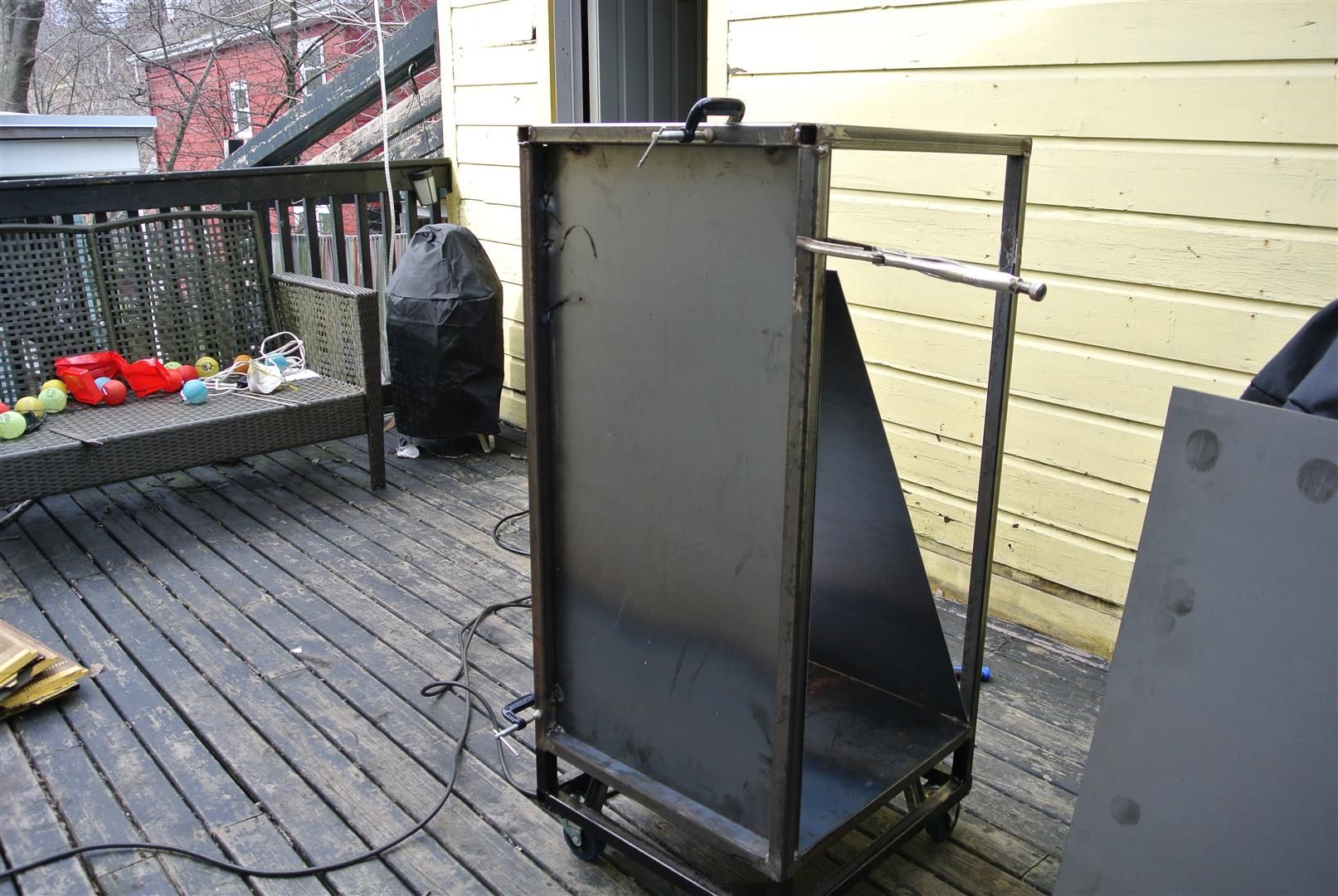Making a Vertical Smoker and Grill : 15 Steps (with Pictures ...