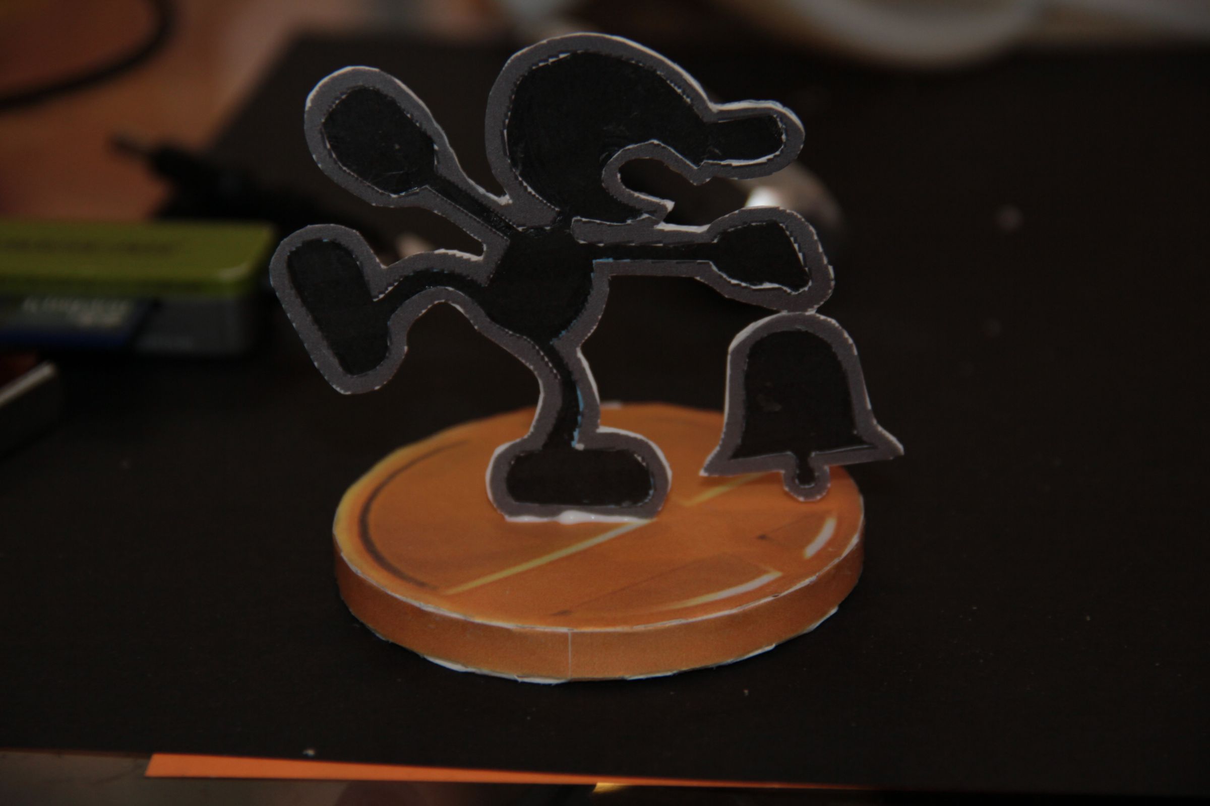 Retraux Mr. Game & Watch Papercraft - Instructables