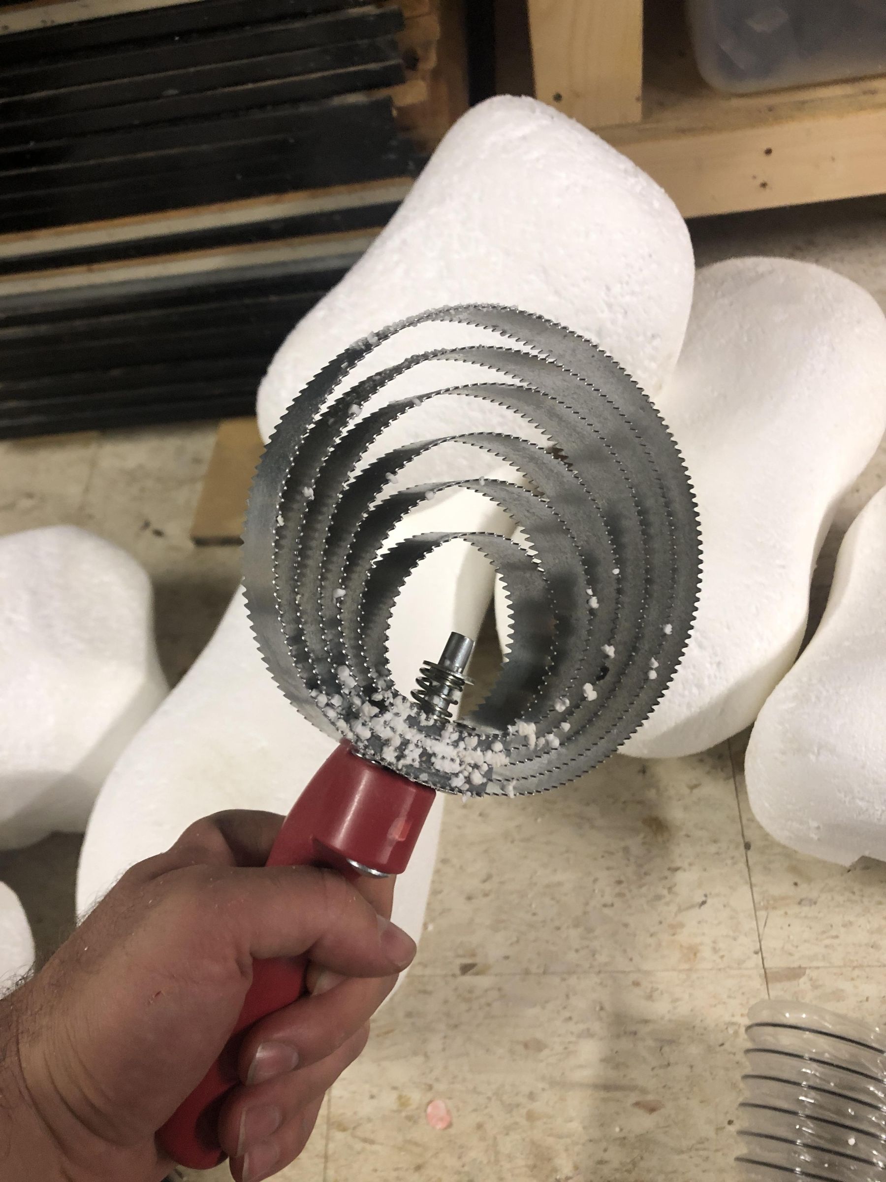 Over Sized Skeleton Breaking Out of My Home : 11 Steps (with Pictures ...