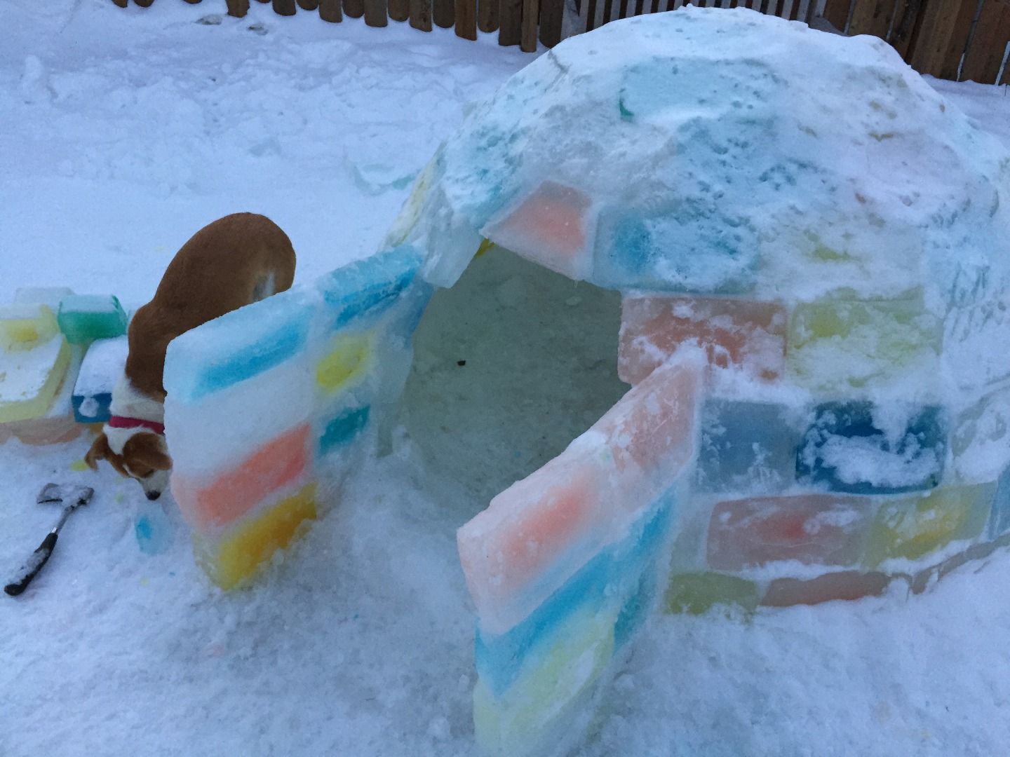Make an Ice Block Igloo : 7 Steps (with Pictures) - Instructables