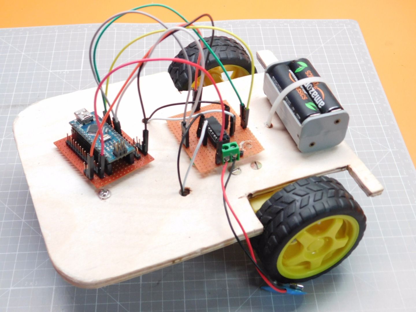 Multi-Purpose Plywood Robot Prototyping Base : 21 Steps (with Pictures) - Instructables