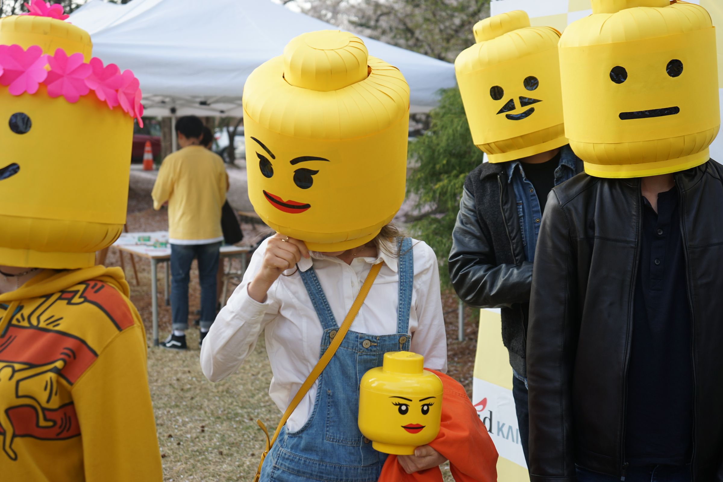 Lego Man Head Mask : 6 Steps (with Pictures) - Instructables