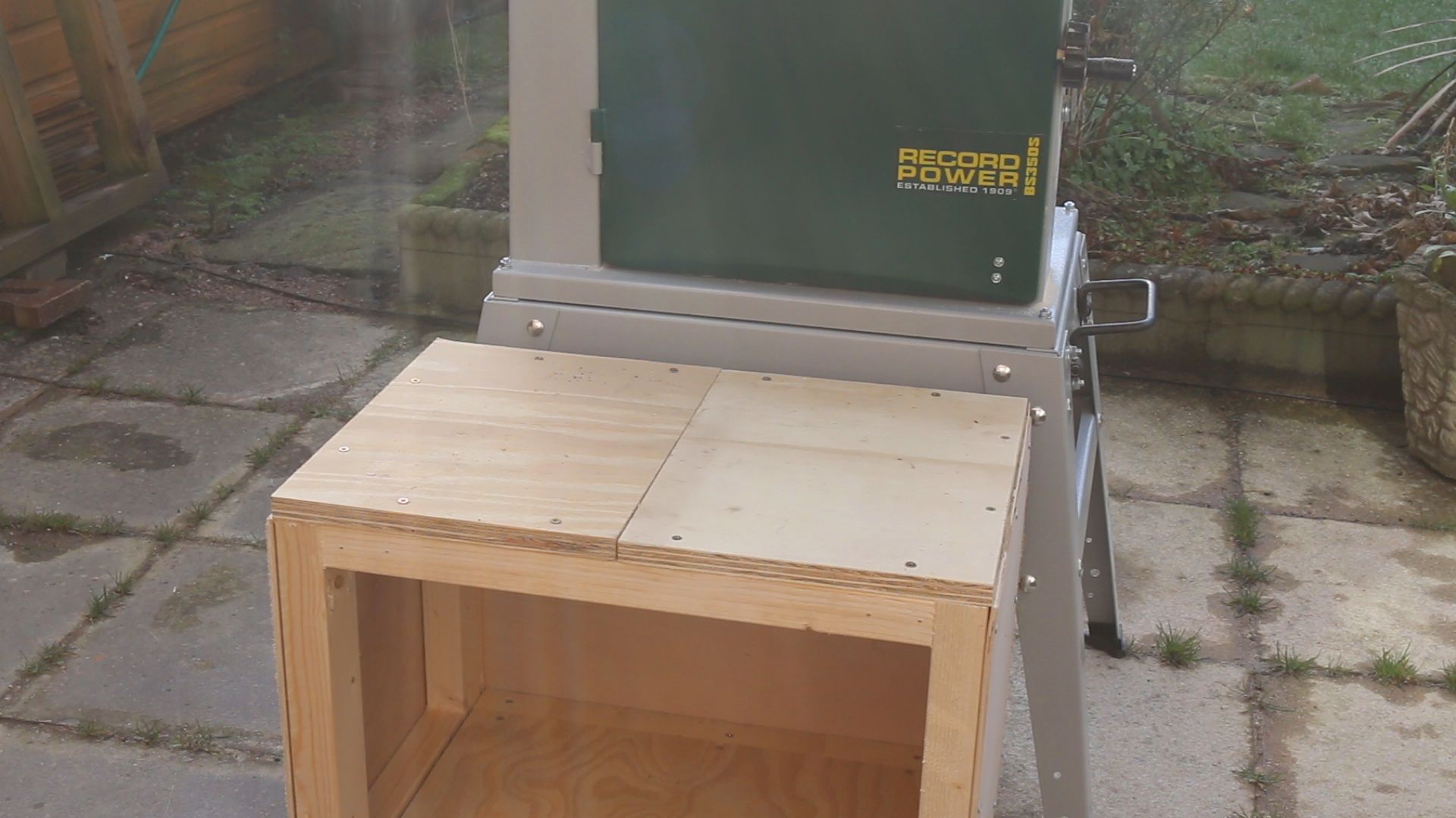 Simple DIY Mobile Tool Base : 3 Steps (with Pictures) - Instructables