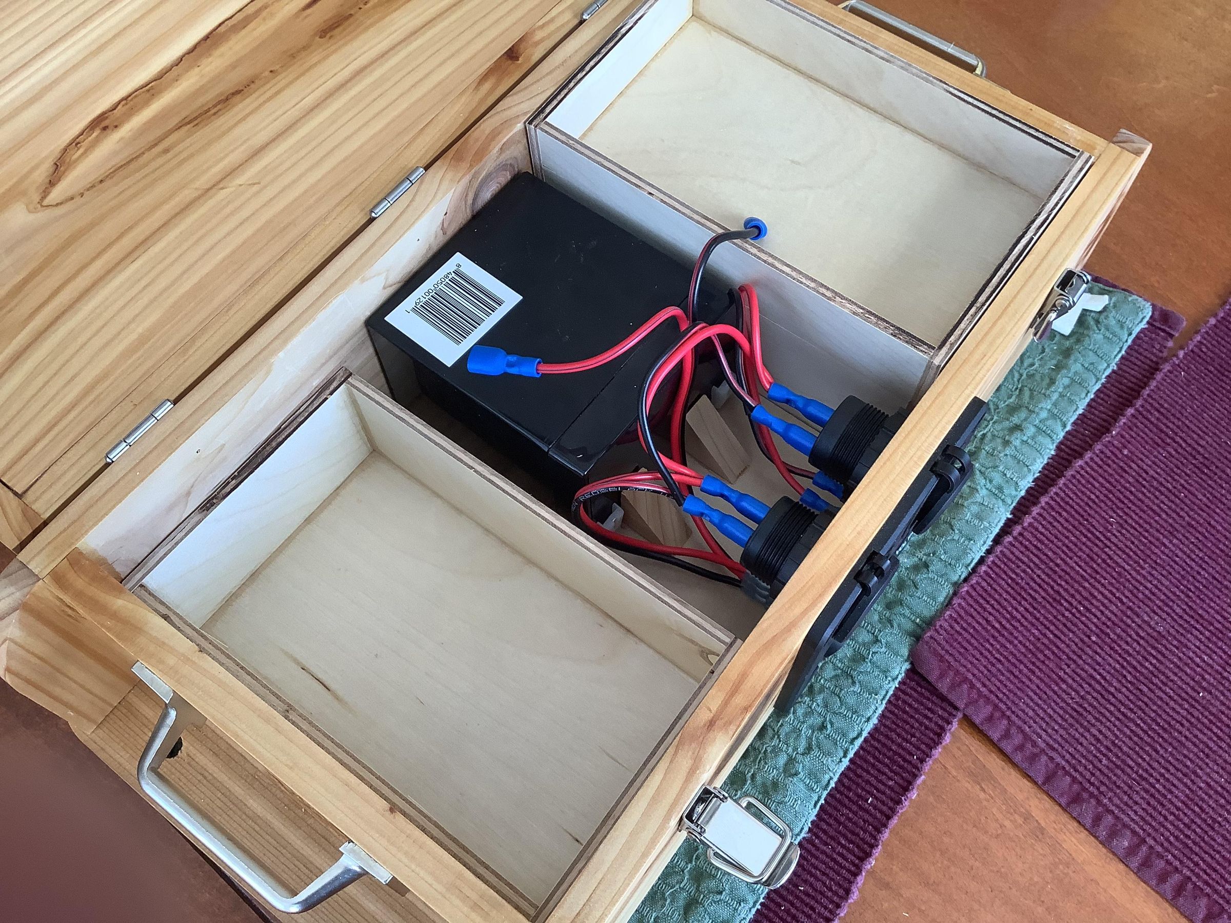 Cedar Power/Tackle Box for Kayak Fishing : 14 Steps (with Pictures ...