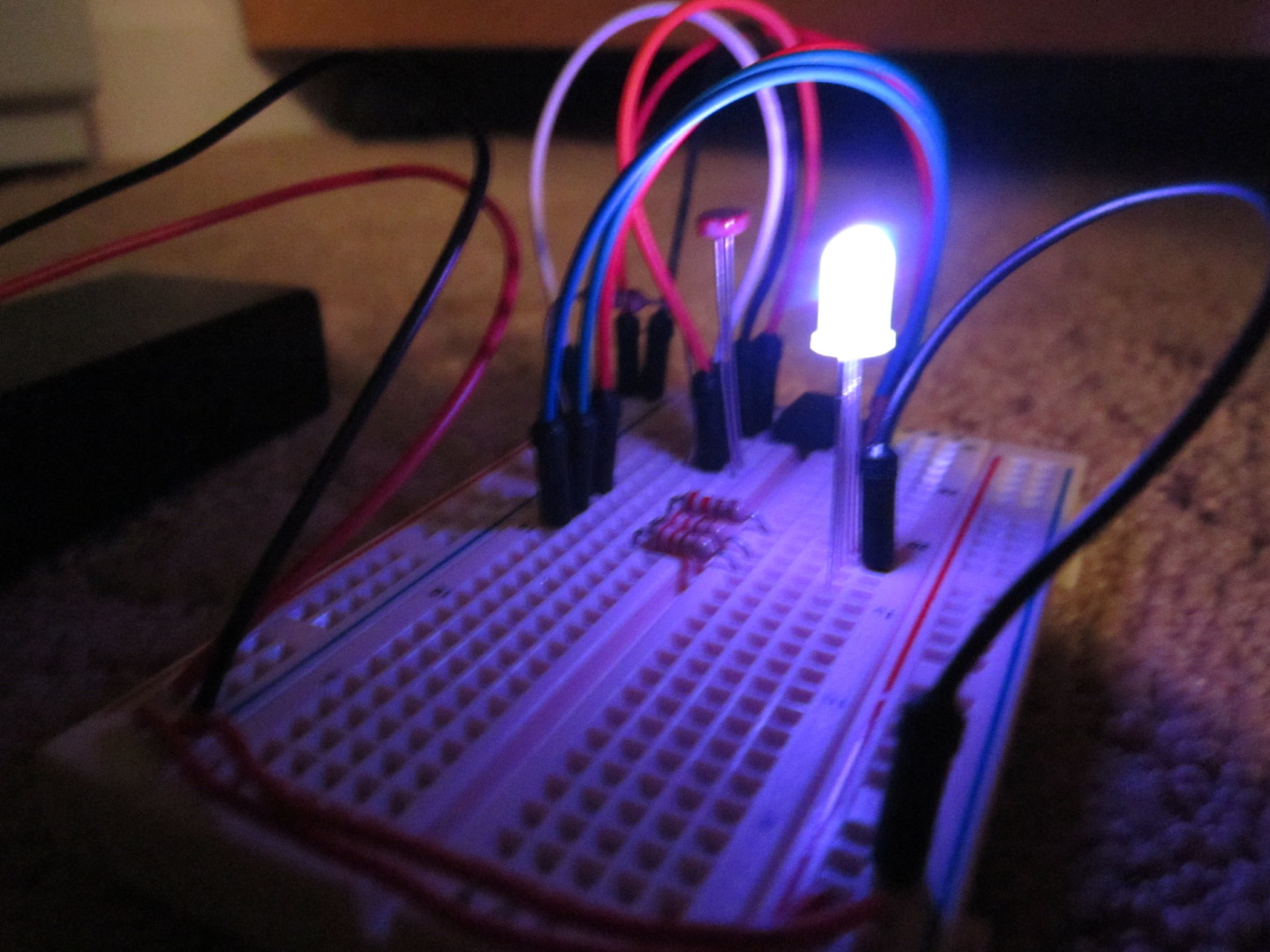 Attiny85 Mini Rgb Mood Light 5 Steps Instructables