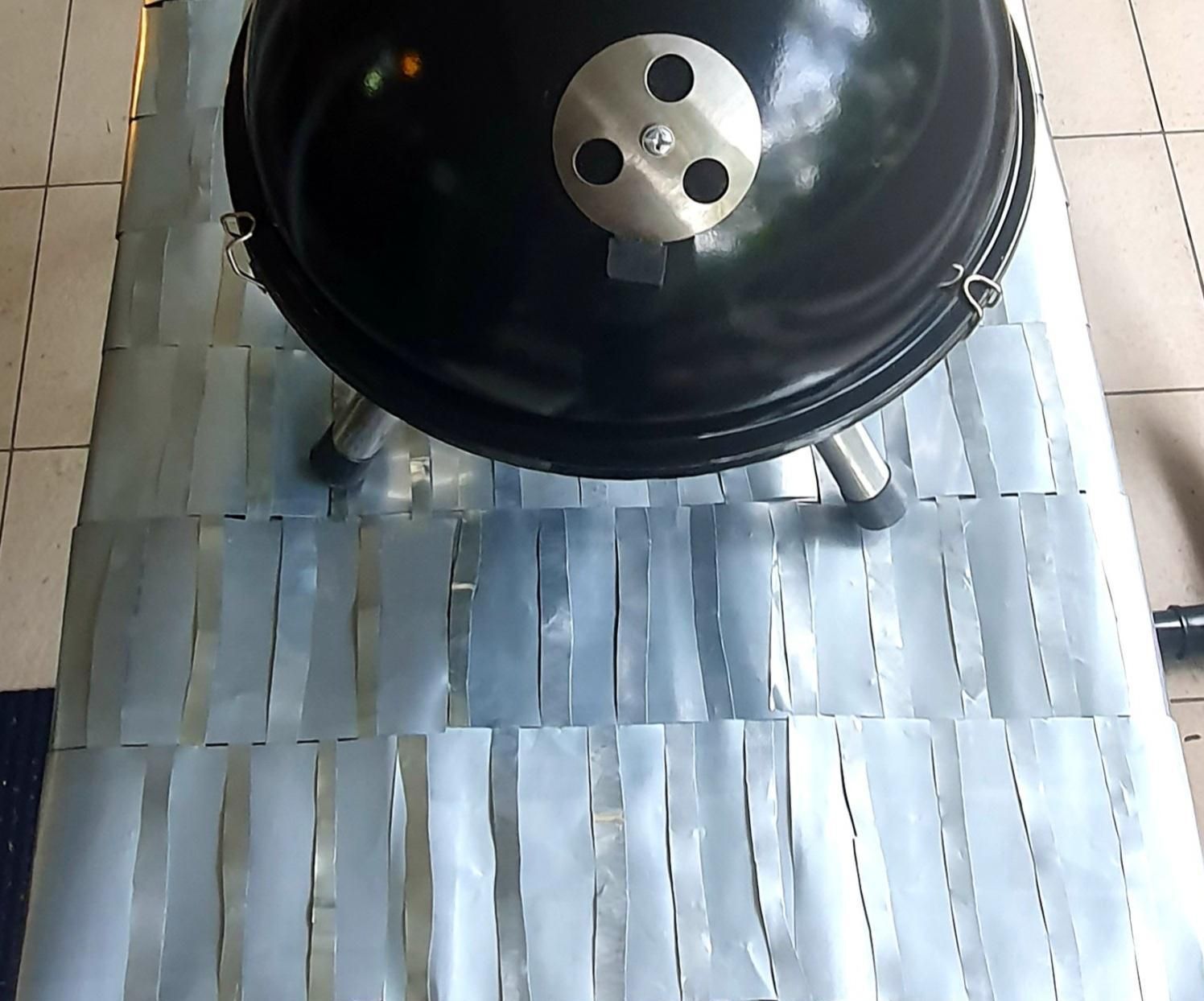 Fireproofing Plastic BBQ Table Top With Woven Beverage Cans : 9 Steps ...