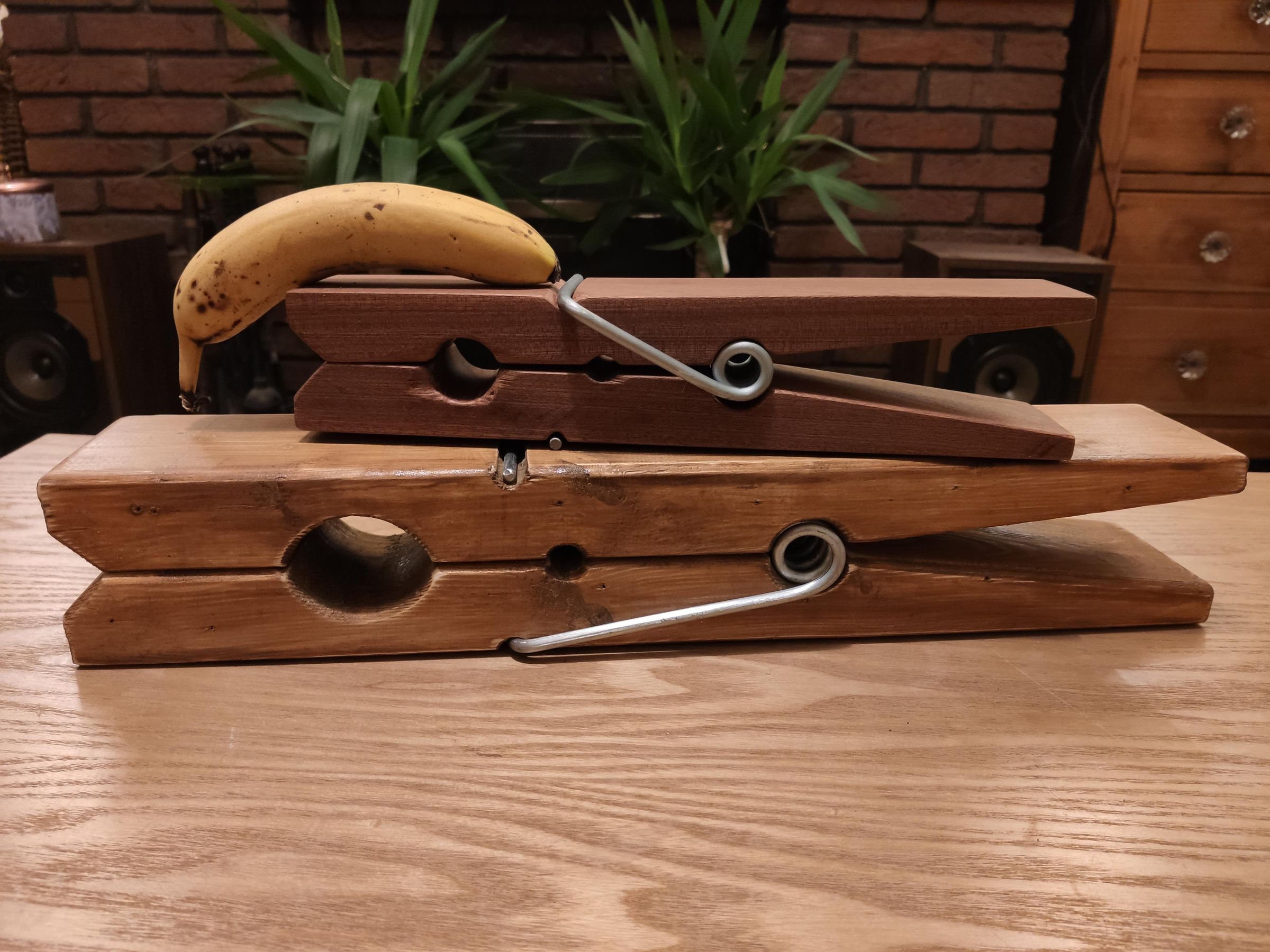 Giant Wooden Clothes Pegs : 4 Steps (with Pictures) - Instructables