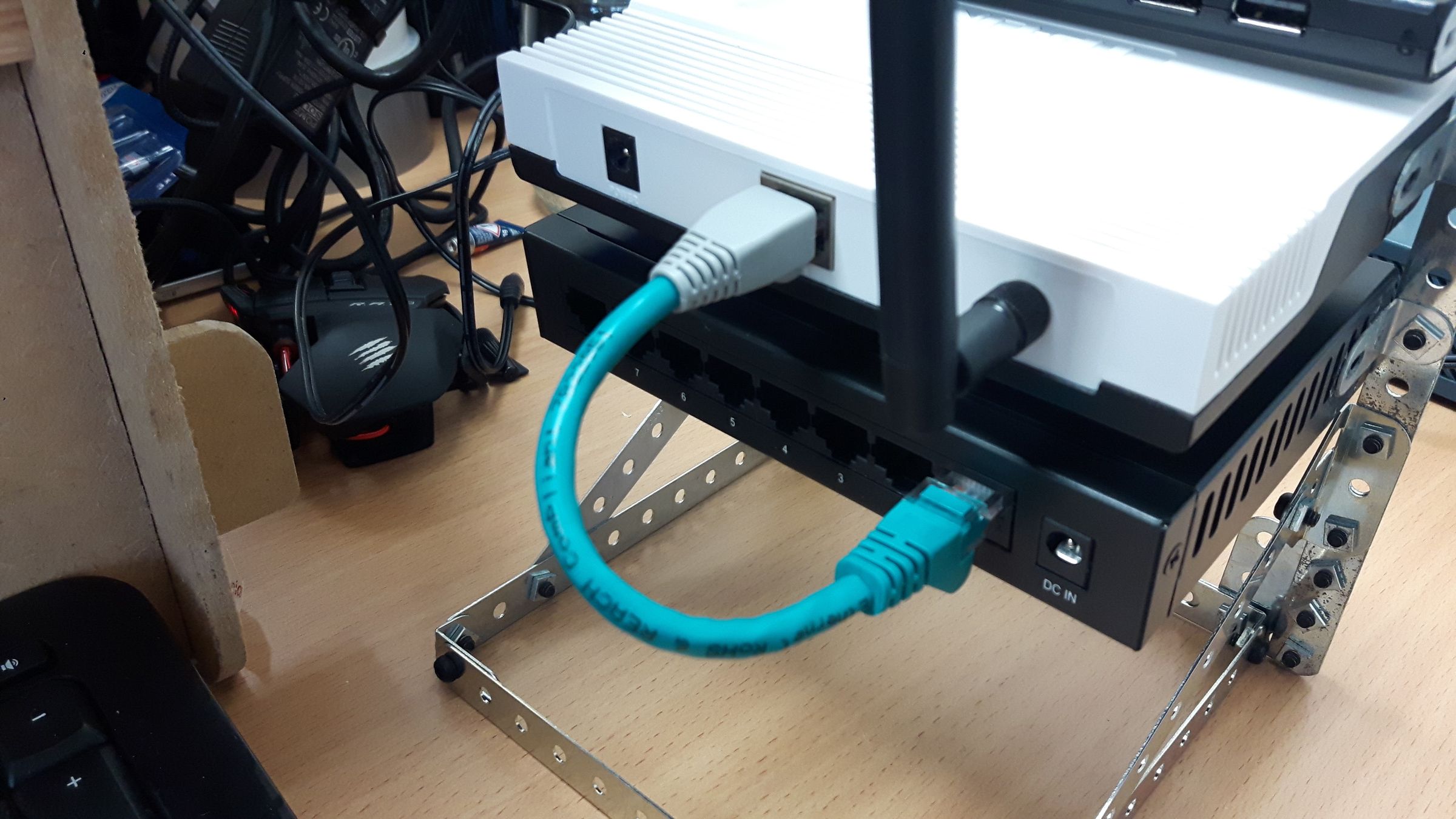 Mini Network Rack : 6 Steps (with Pictures) - Instructables