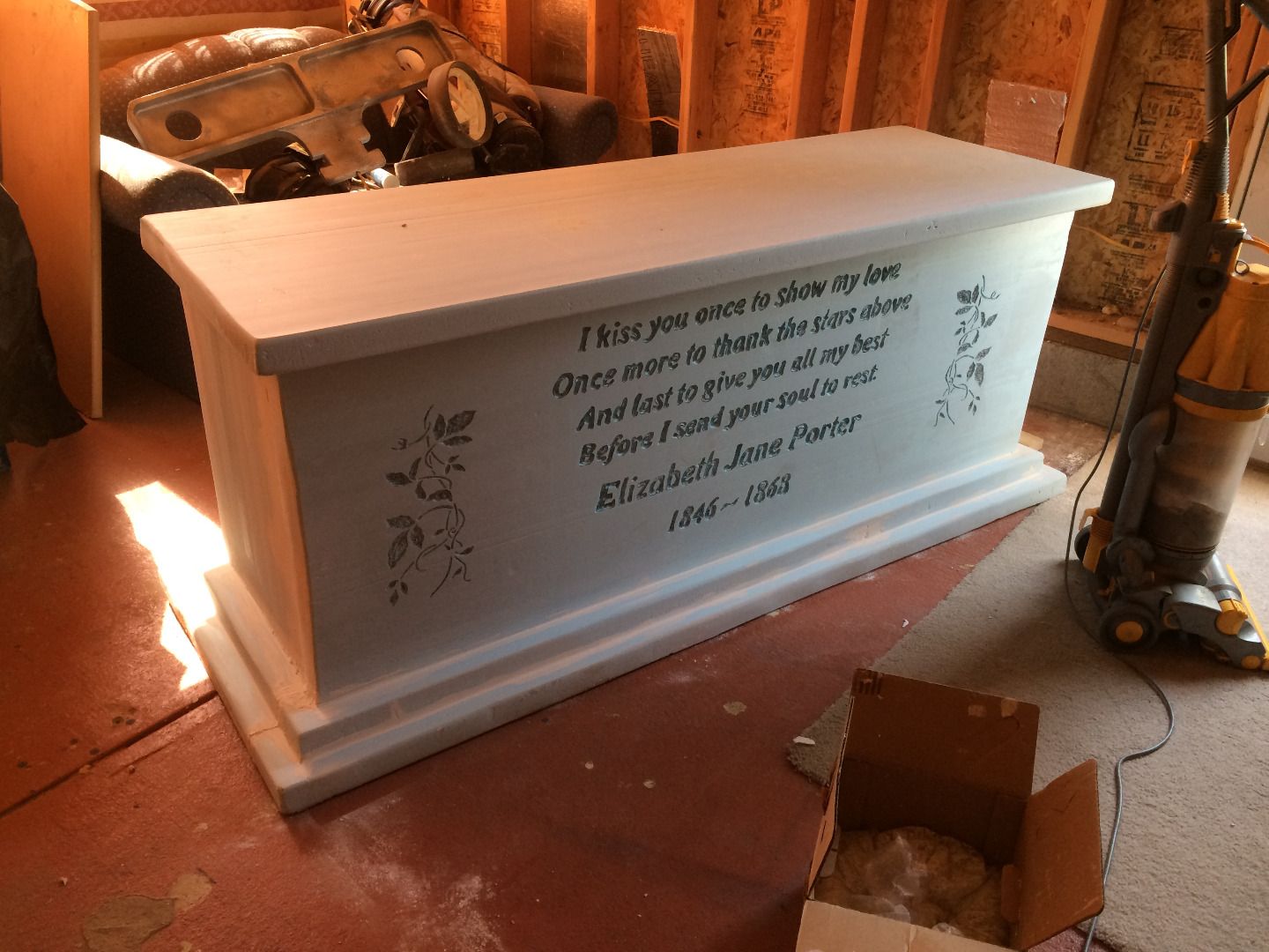 Halloween Crypt Prop : 7 Steps (with Pictures) - Instructables