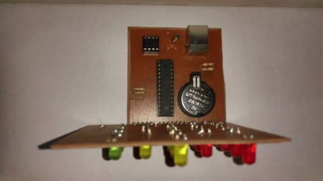 A Simple USB-powered Binary Clock : 3 Steps - Instructables