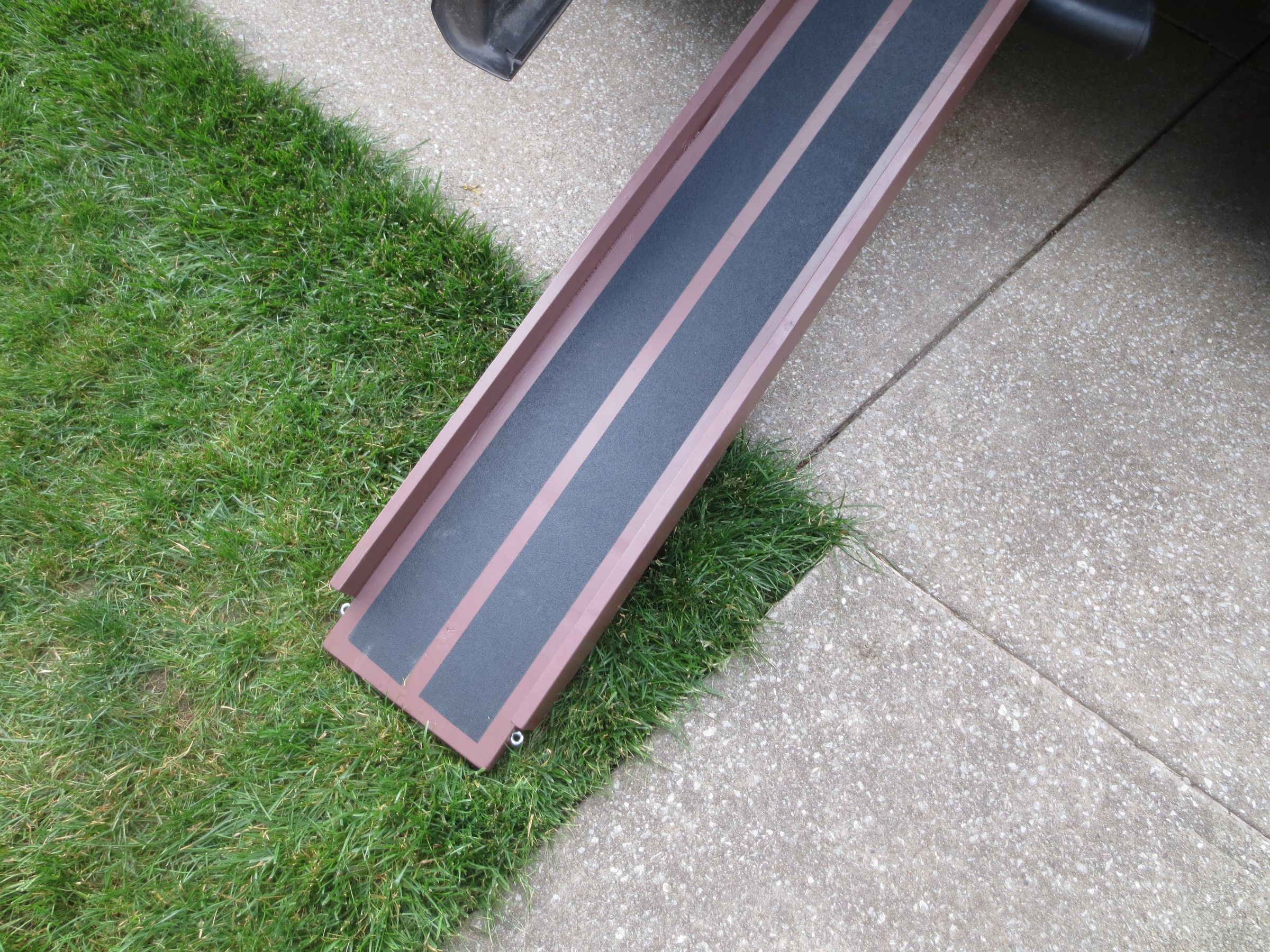 Pick Up Truck Dog Ramp and Cargo Retainer/Divider : 8 Steps (with ...