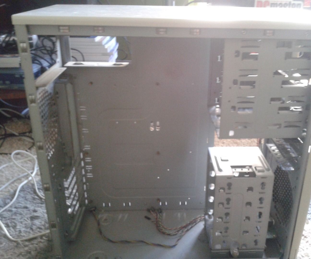 Simple Pc Case Mod : 6 Steps - Instructables