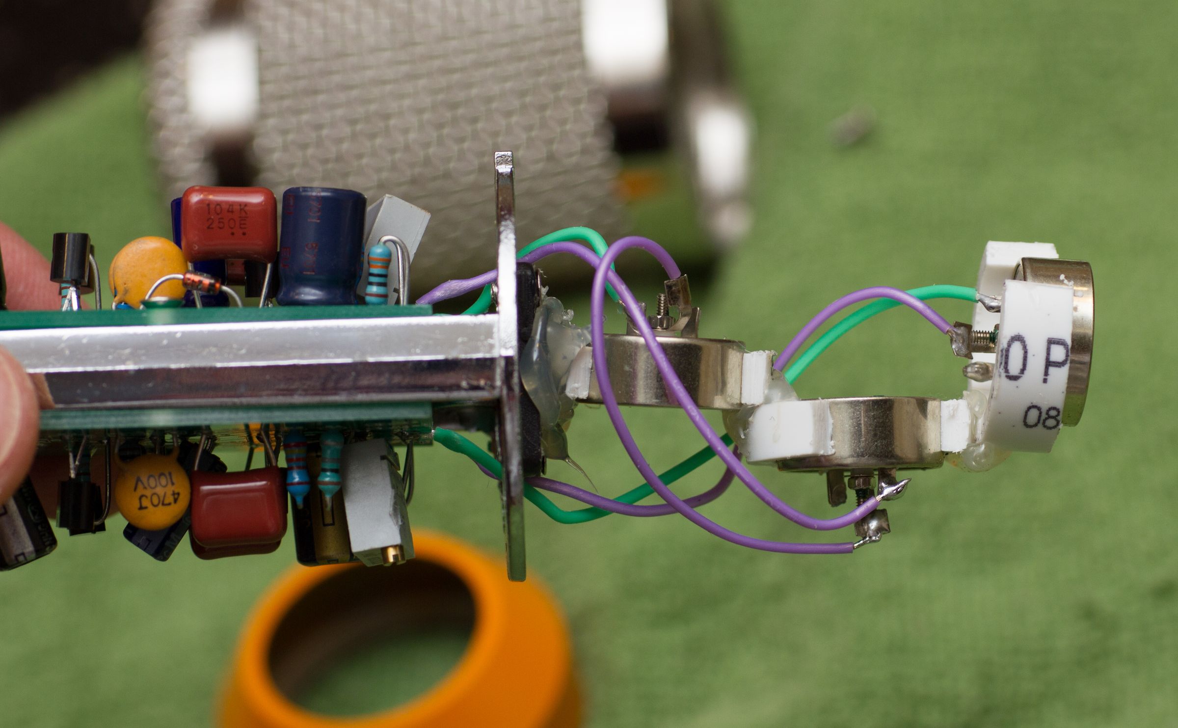 Build the MS Alice Stereo Microphone : 5 Steps (with Pictures ...