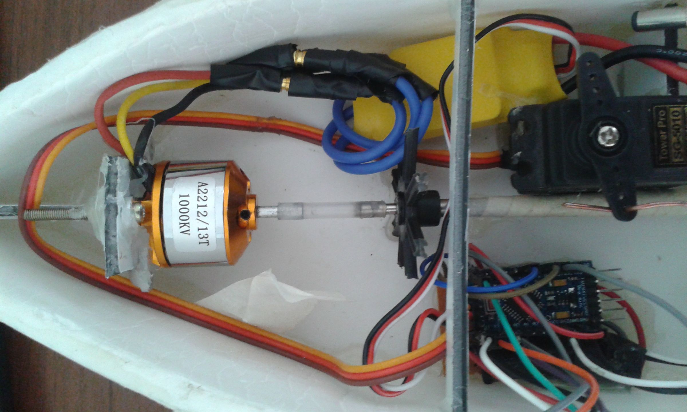 The RC Boat From Scratch (DIY RC Transmitter and Receiver) : 6 Steps ...