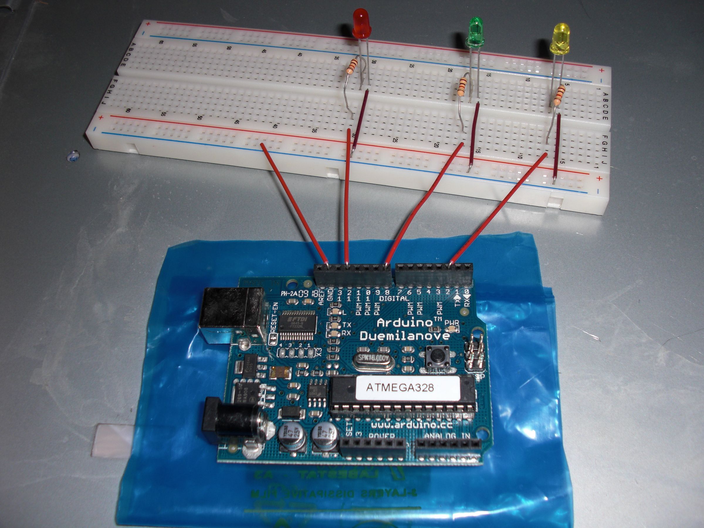 How to Make LEDs Flash to Music With an Arduino : 5 Steps - Instructables