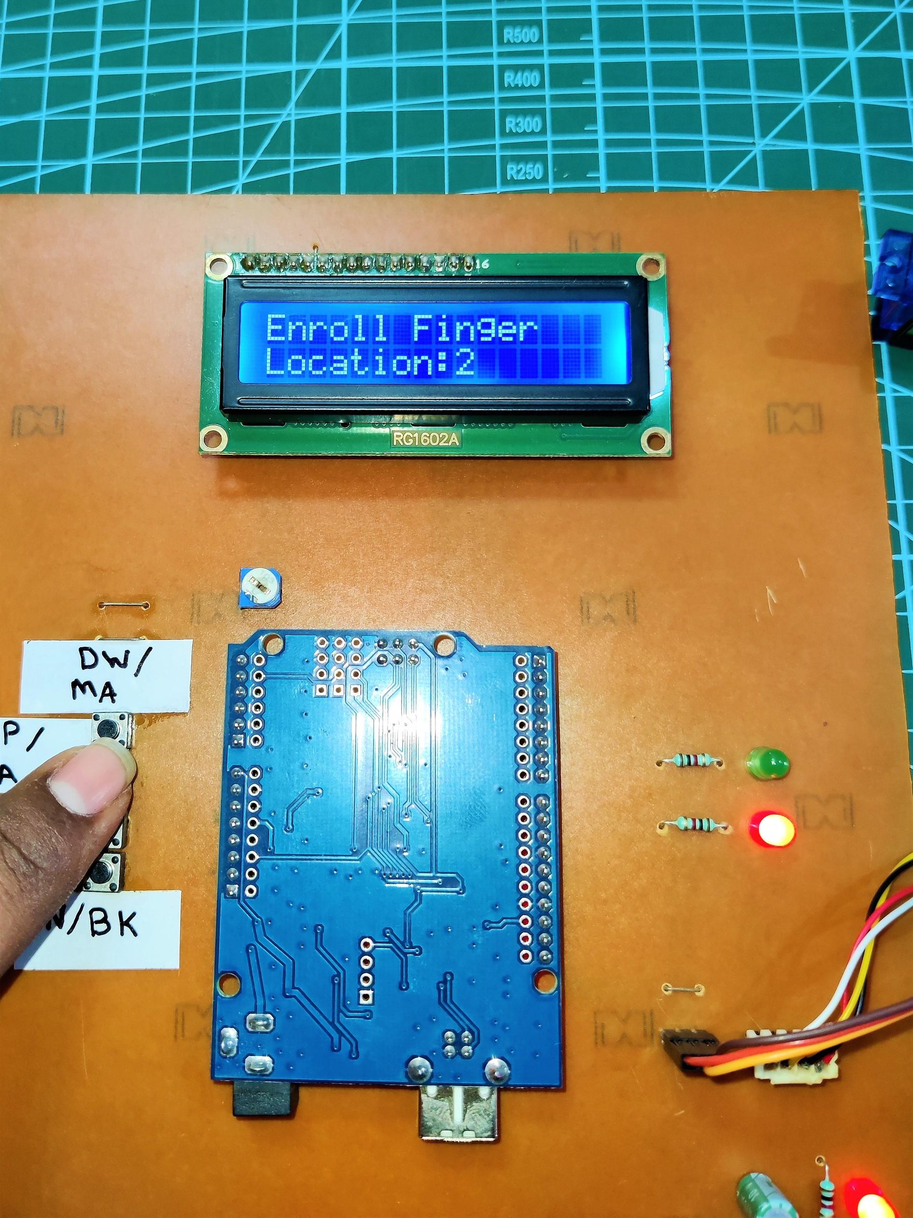 Biometric Door Lock Security System Using Arduino & Fingerprint Sensor ...