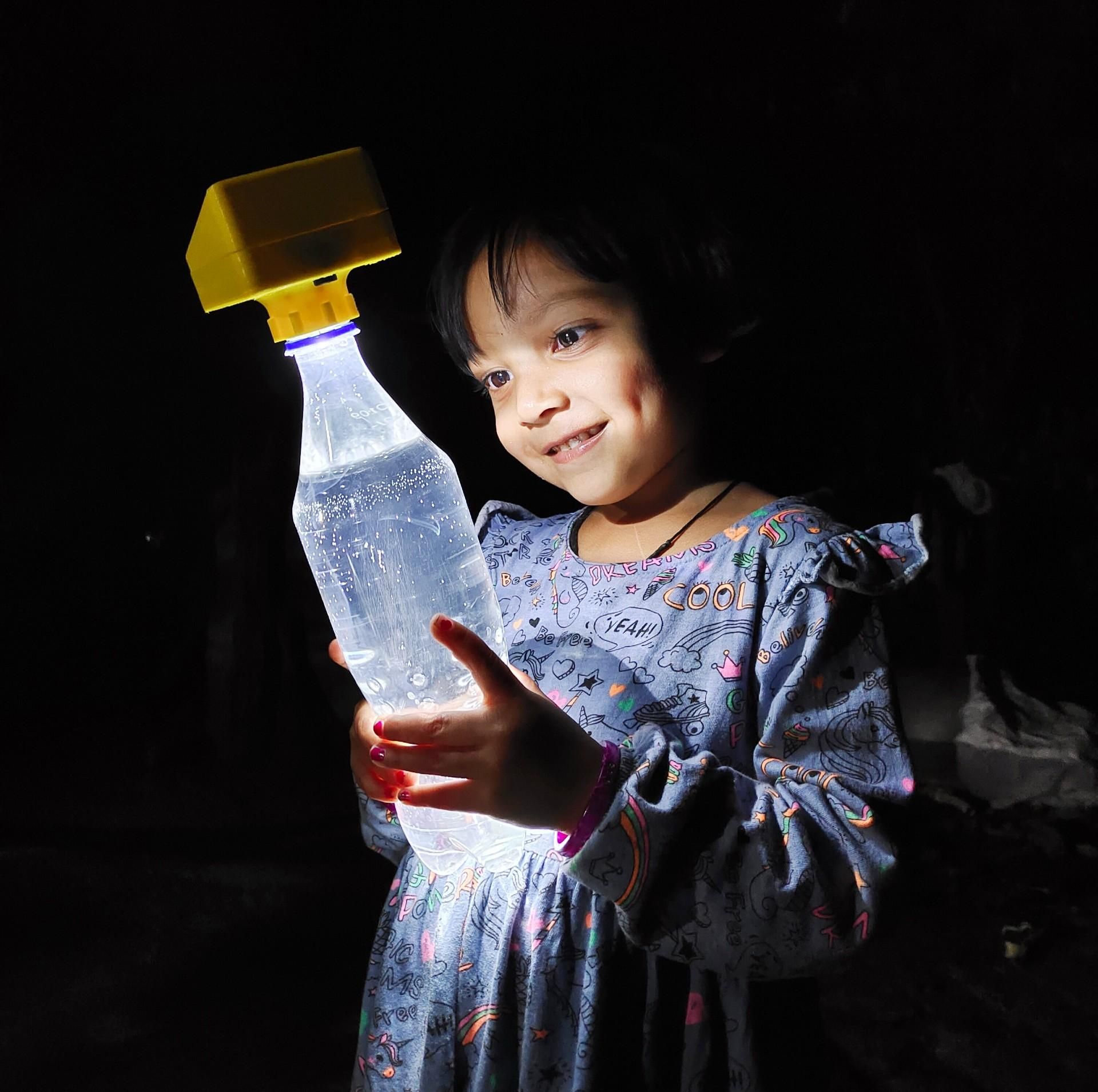 DIY Solar Bottle Lamp V1.0 : 20 Steps (with Pictures) - Instructables