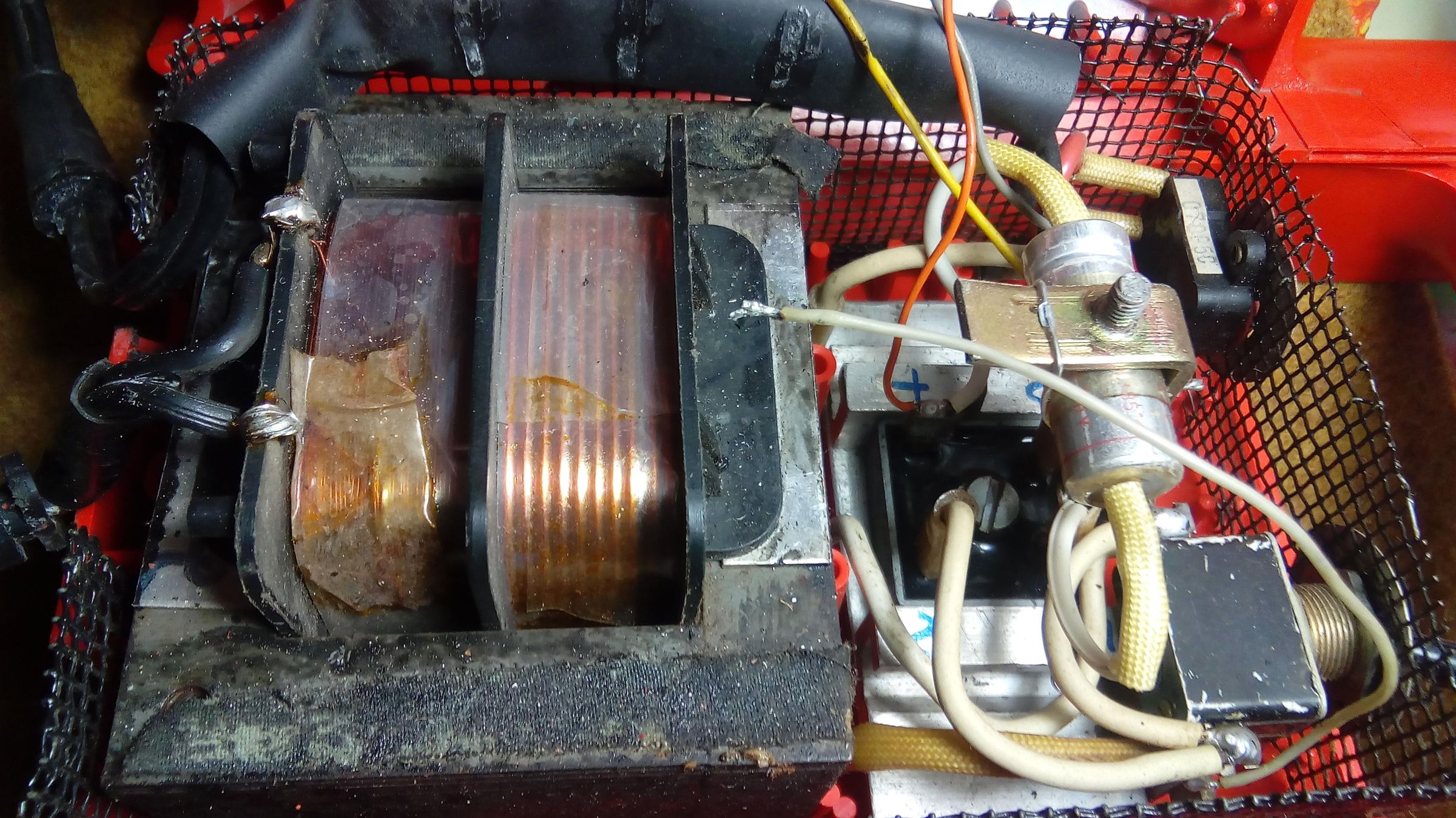 Car Battery Charger Repair : 8 Steps (with Pictures) - Instructables