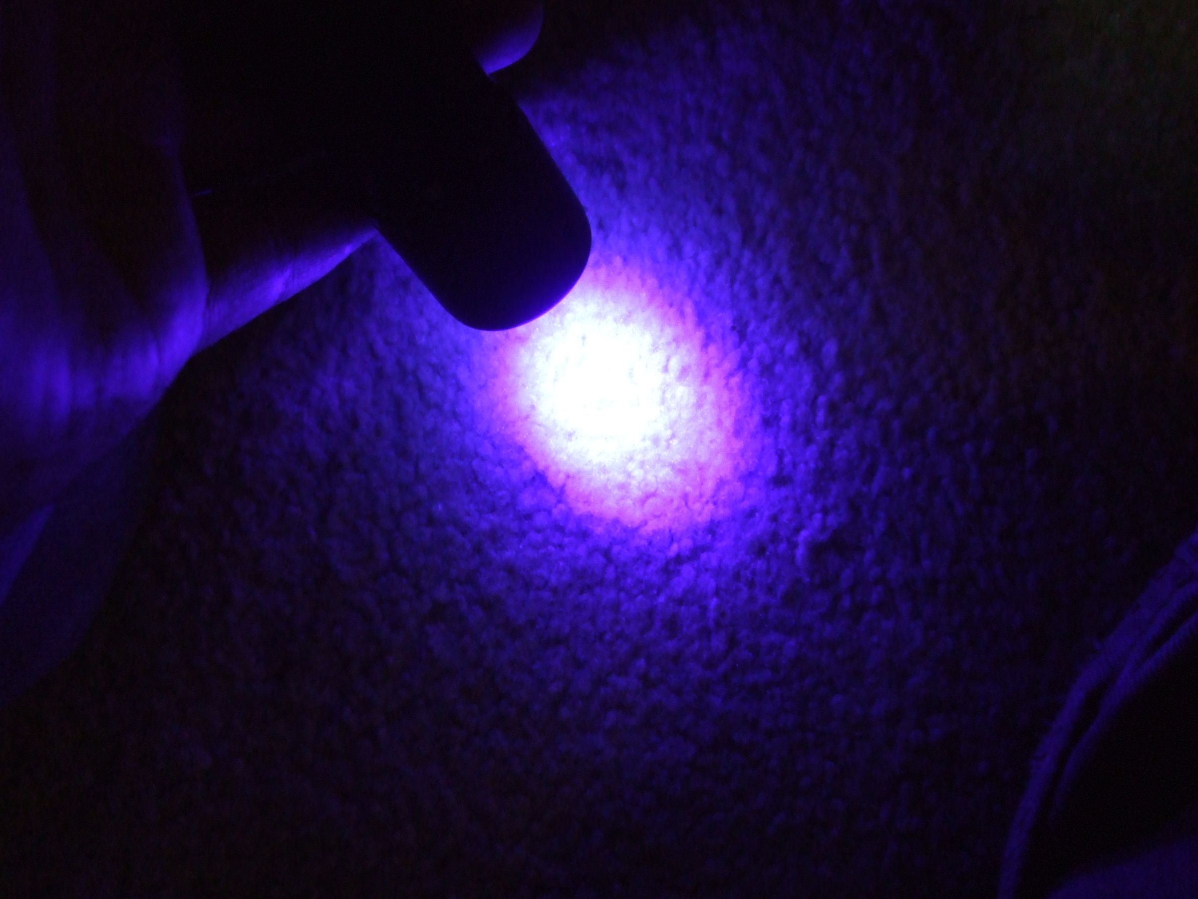 Convert a 3xAAA Flashlight to a Lithium 18650 Cell : 9 Steps ...