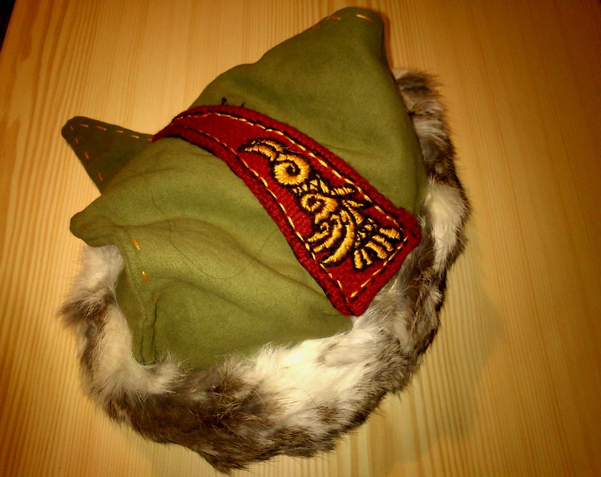 Viking Triangle Hat : 4 Steps (with Pictures) - Instructables