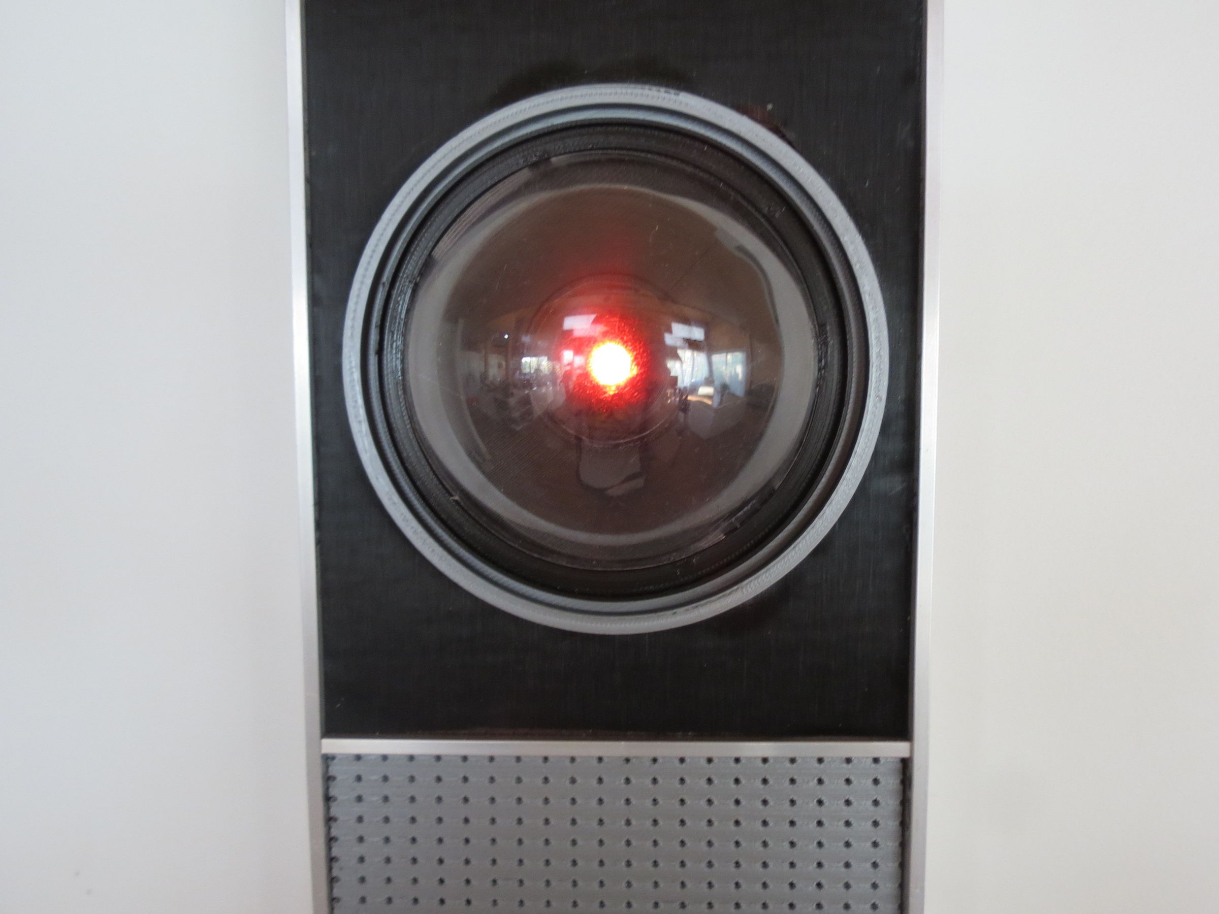 Screen-accurate HAL 9000 Replica : 5 Steps (with Pictures) - Instructables