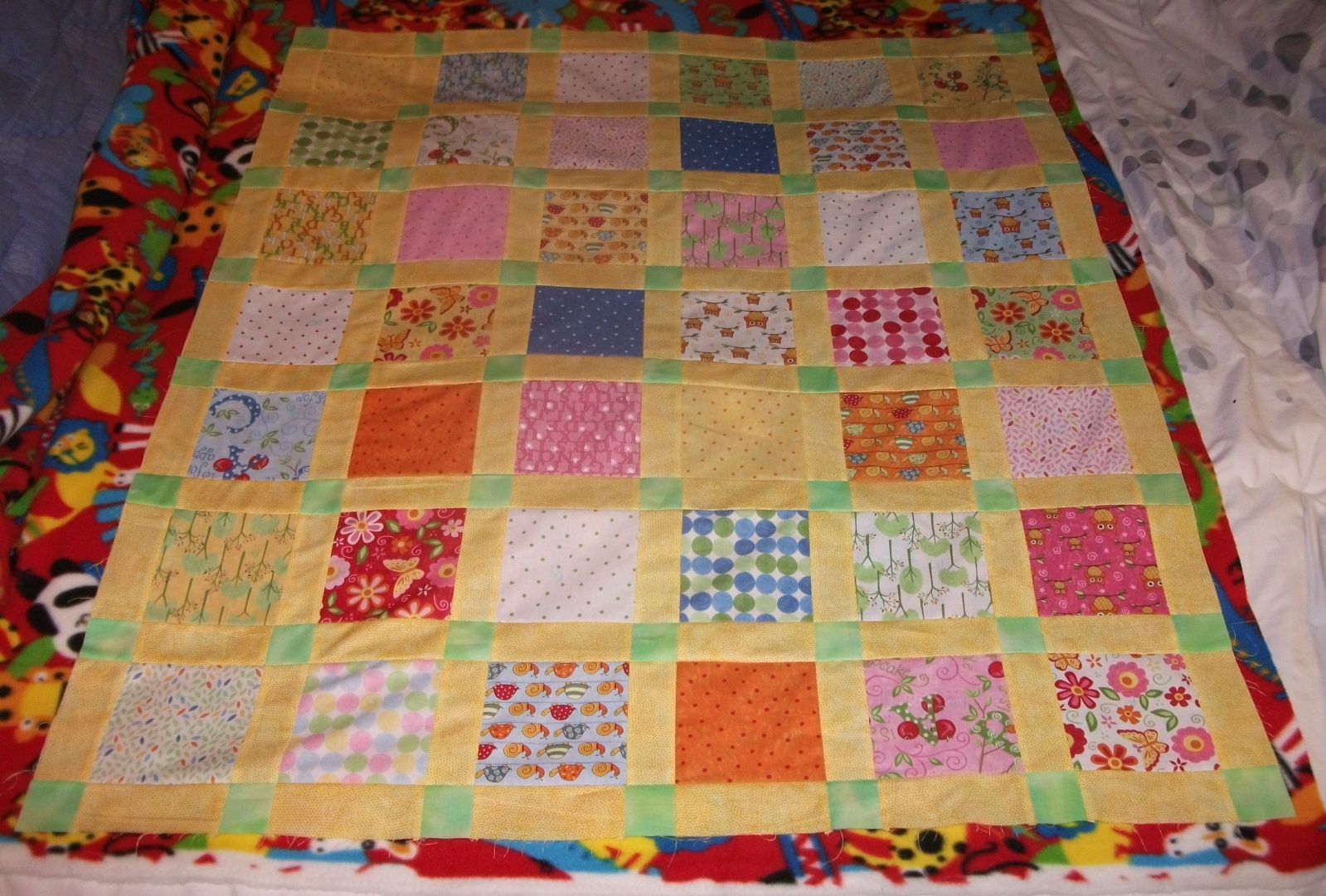 Charm Pack Baby Quilt : 12 Steps (with Pictures) - Instructables