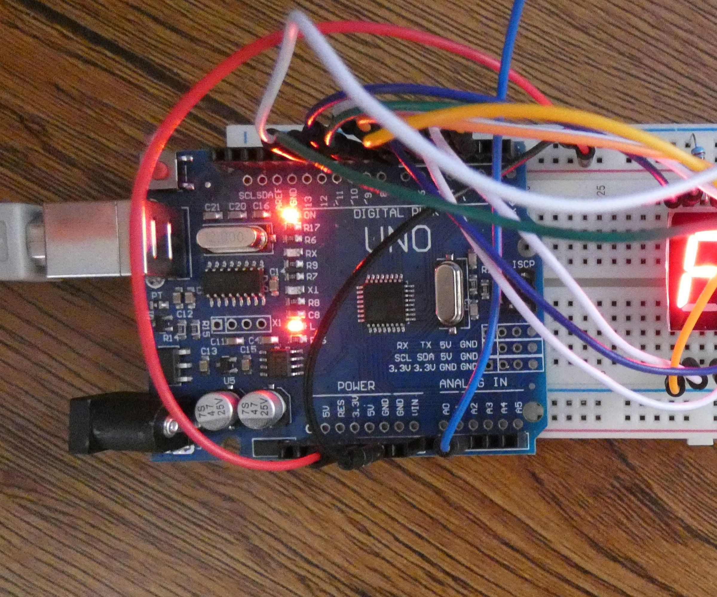 arduino 7-segment display dice DIY Project to Discover - FindingDIY