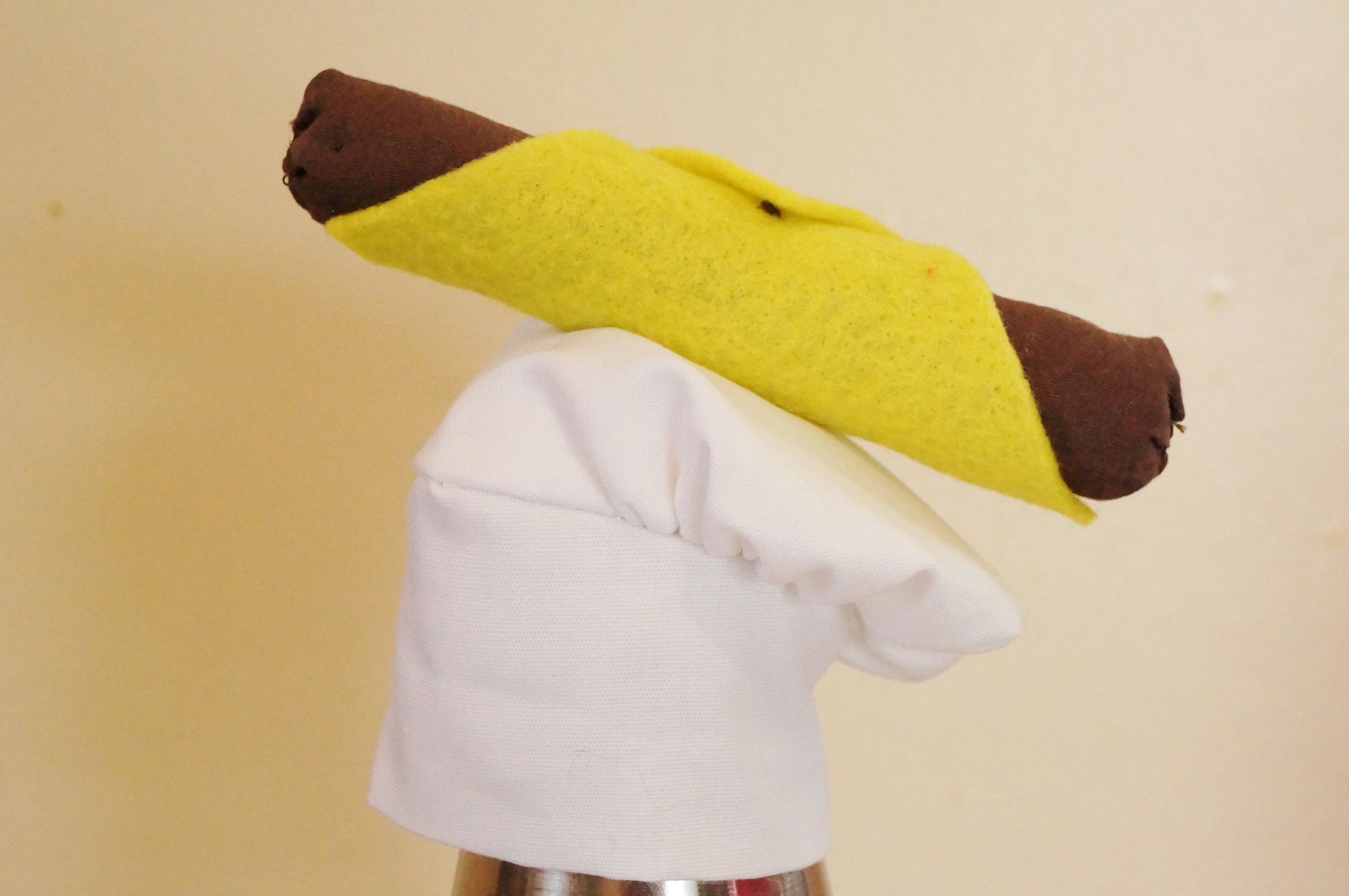 How to Make a Chef Hat Toque Pattern for Large or Small Pets : 12 Steps ...