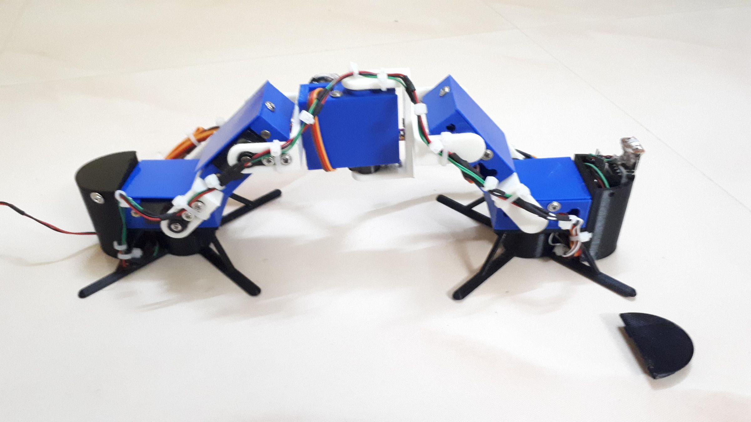 Inchworm Robot - Modular, Move Allsides With BT App : 22 Steps (with ...