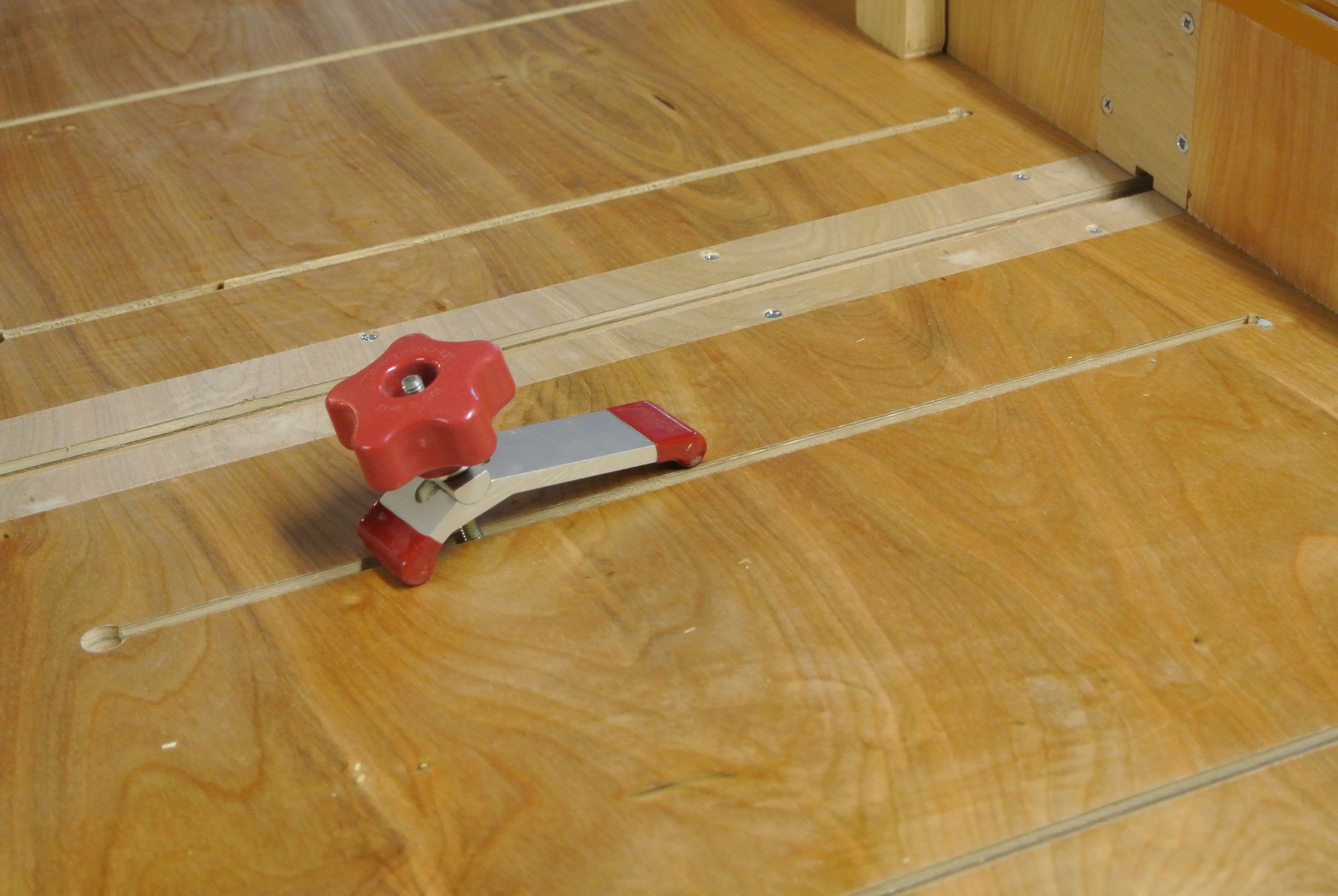 How to Make a Better Cross Cut Sled : 20 Steps (with Pictures ...
