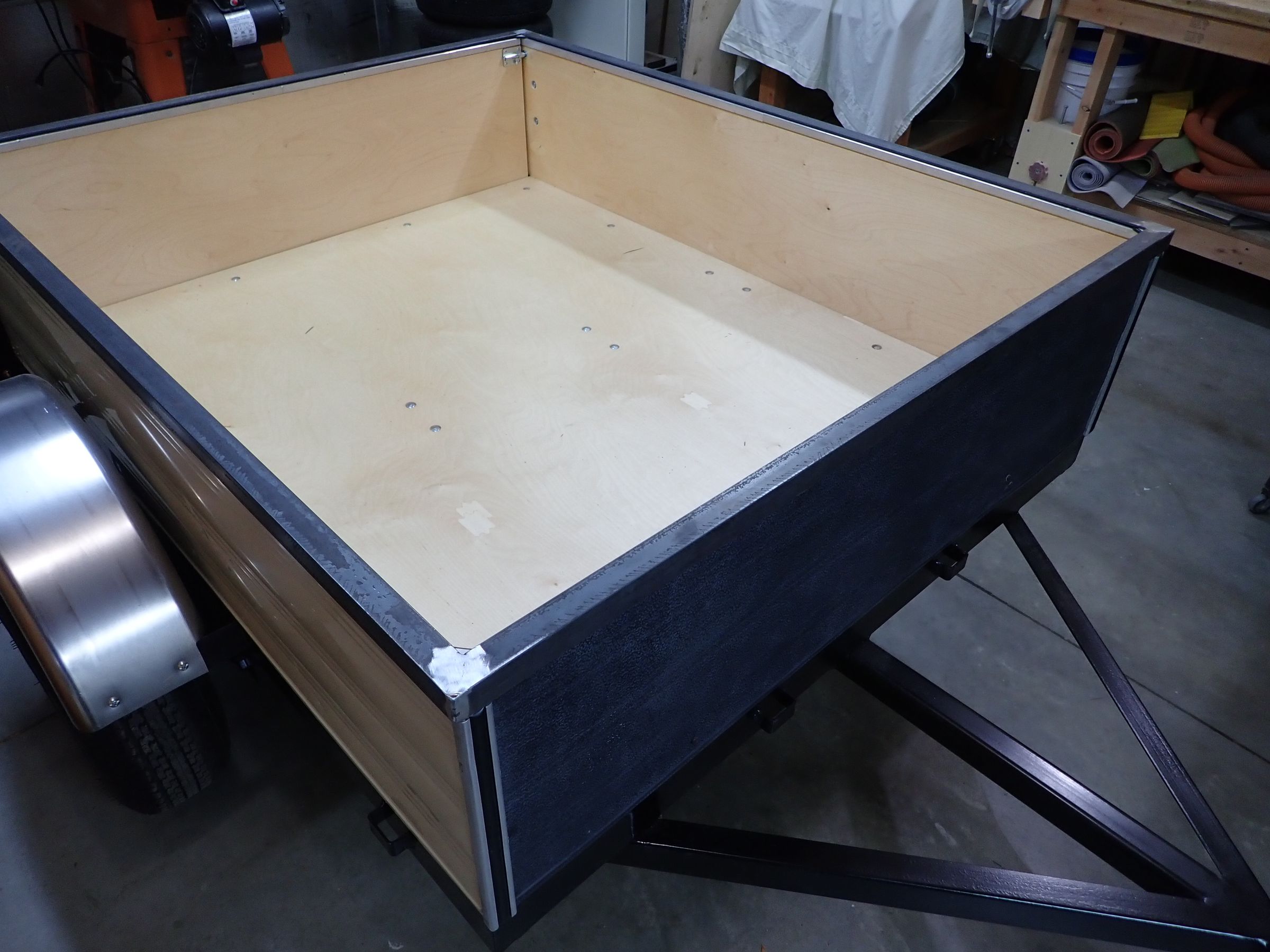 Retro-Style Camping Gear Trailer : 8 Steps (with Pictures) - Instructables